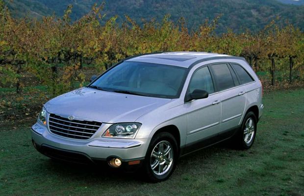 Road test: 2004 Chrysler Pacifica | Driving
