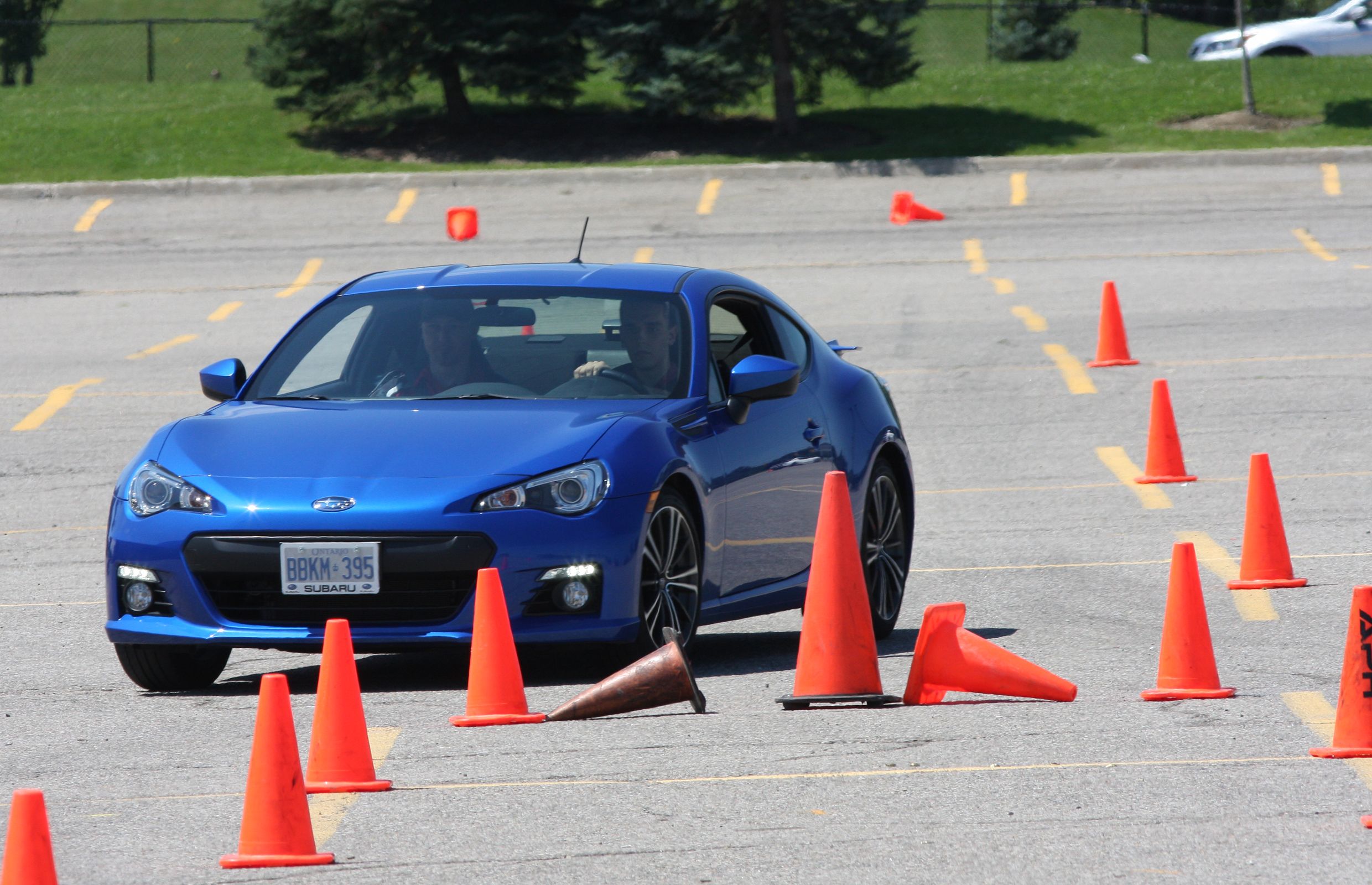 Take it from the pros: Here are our best driving tips | Driving