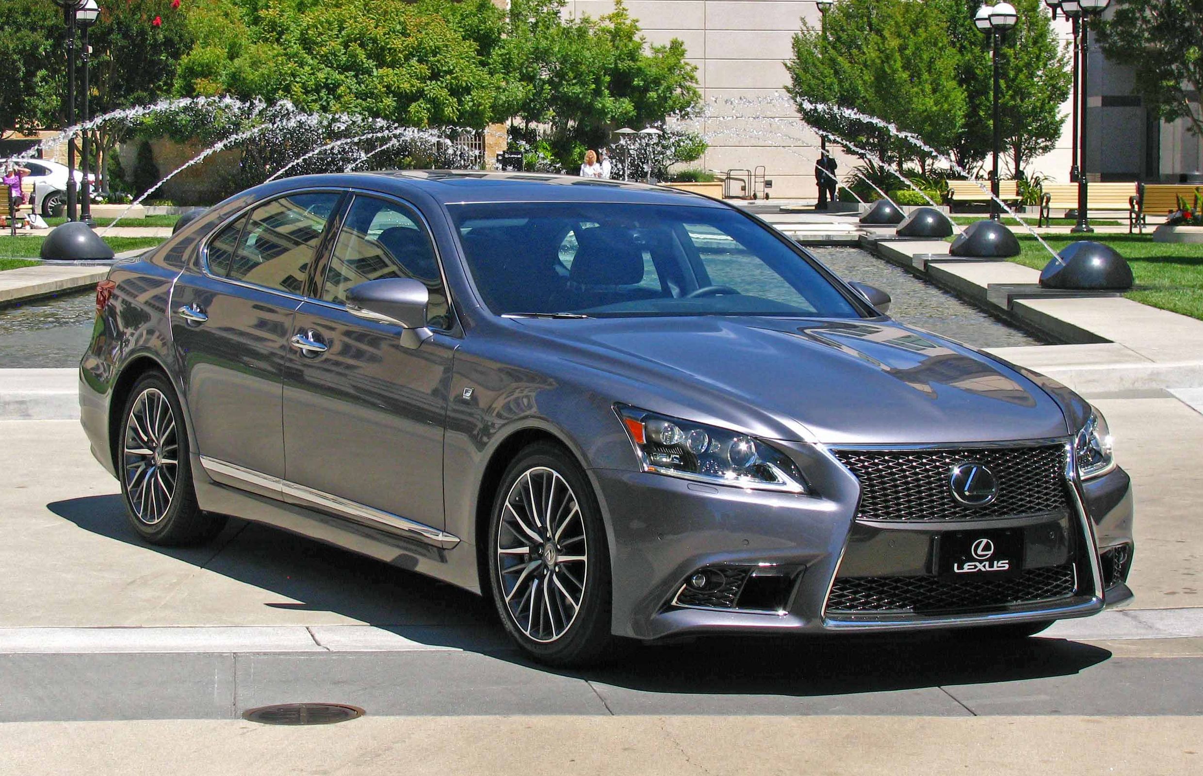 Gallery: The top 10 flagship cars | Driving