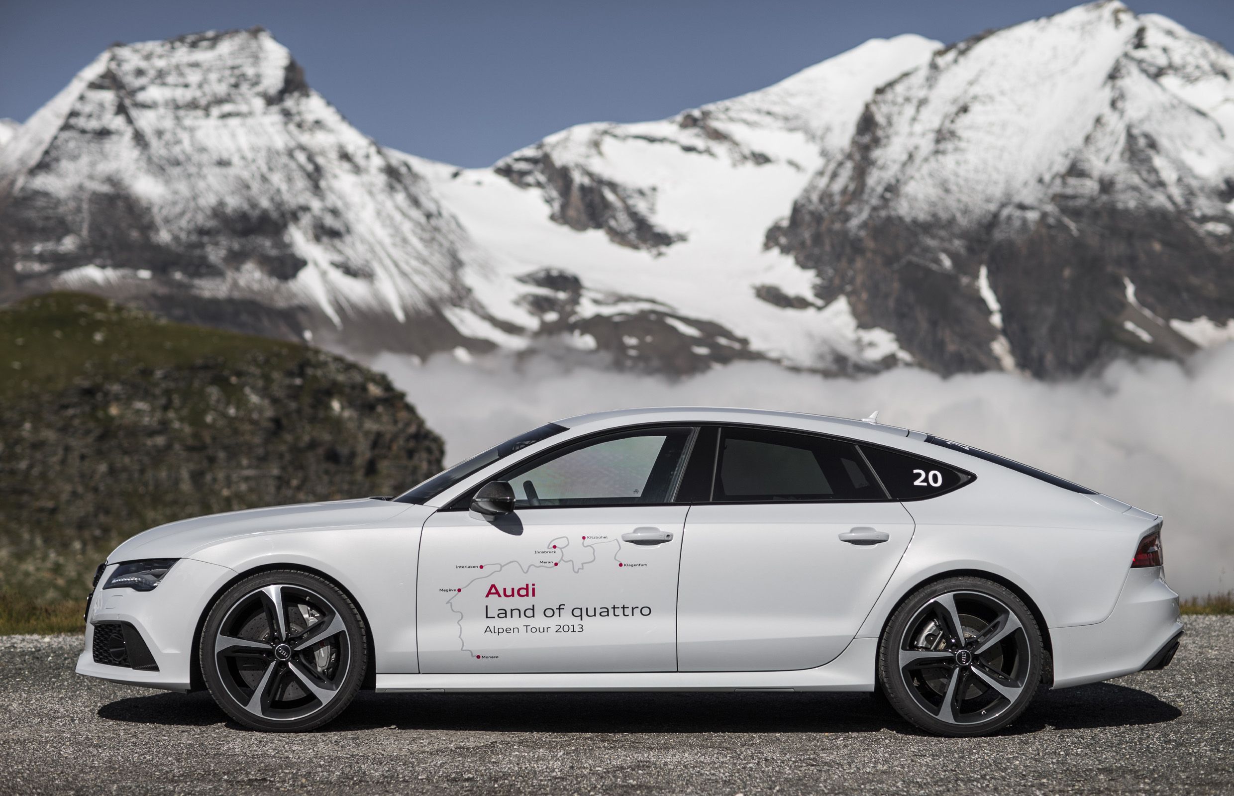 2014 Audi RS 7 the ultimate sleeper | Driving