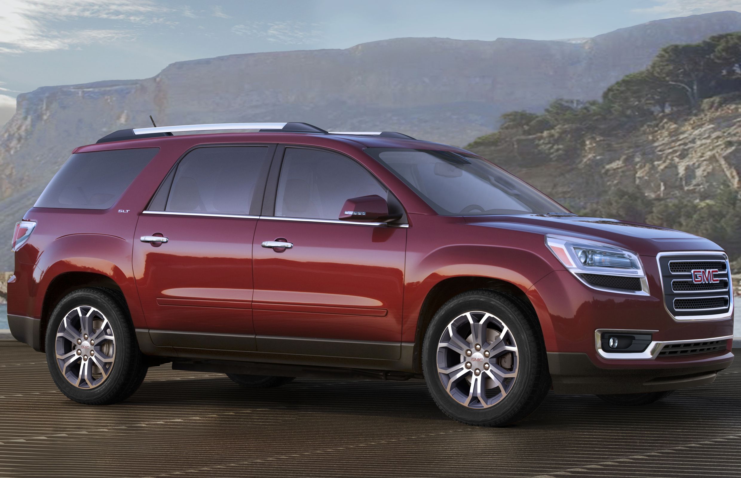 SUV: GMC Acadia | Driving