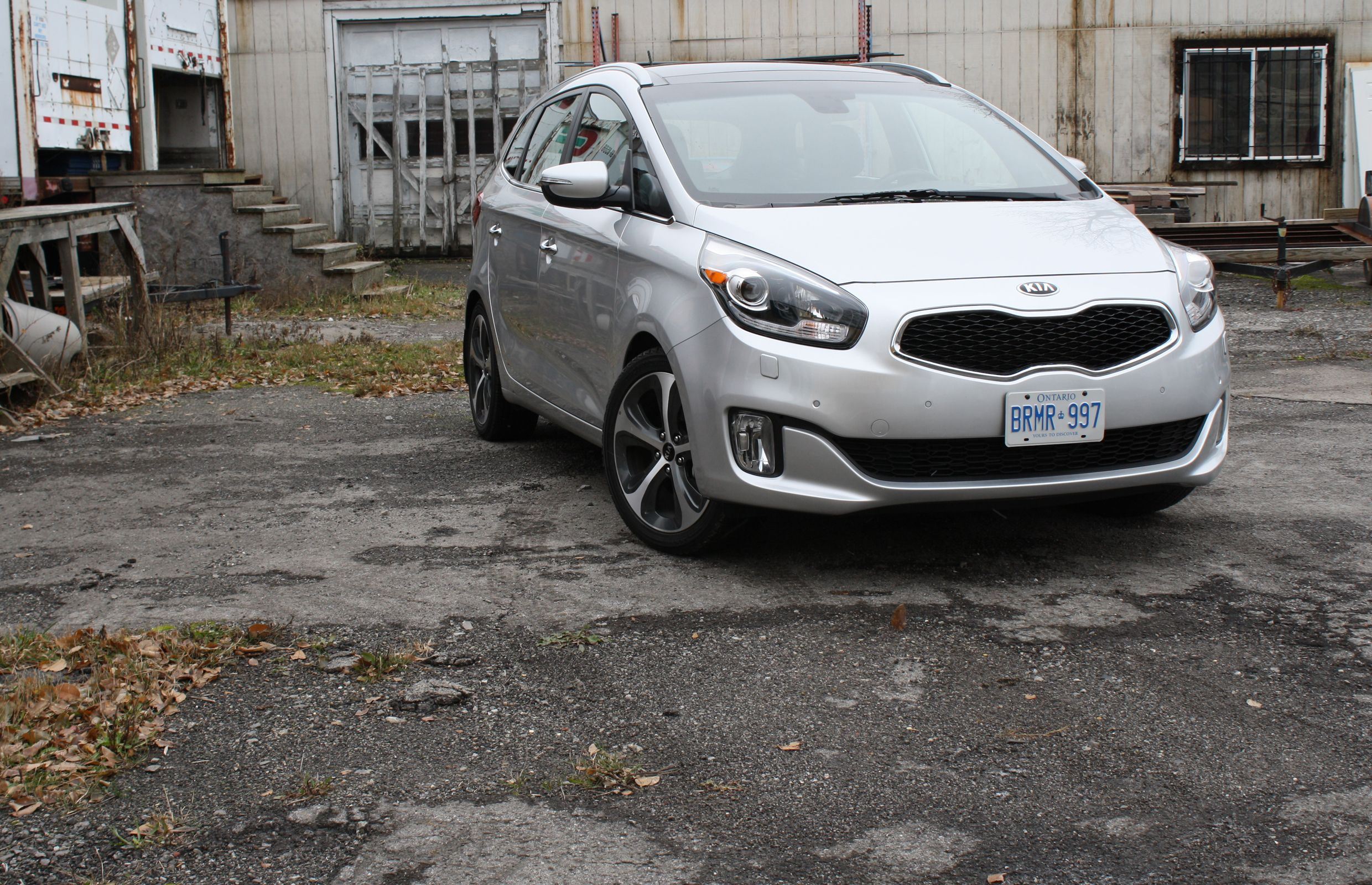 Two Takes: 2014 Kia Rondo EX Luxury | Driving