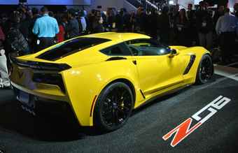 Chevrolet Corvette ZO6 makes its world debut in Detroit | Driving