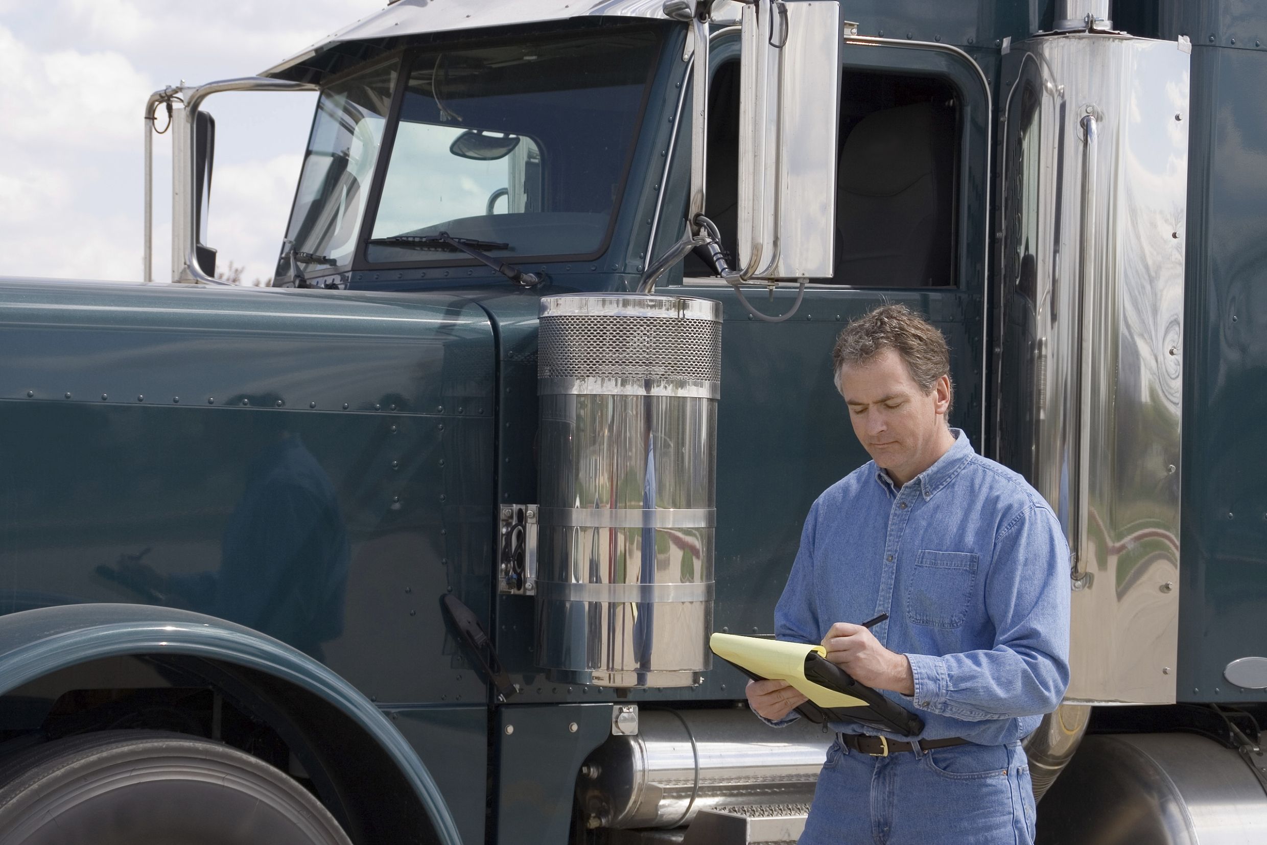 Big Rigs: The high-cost of trucking | Driving