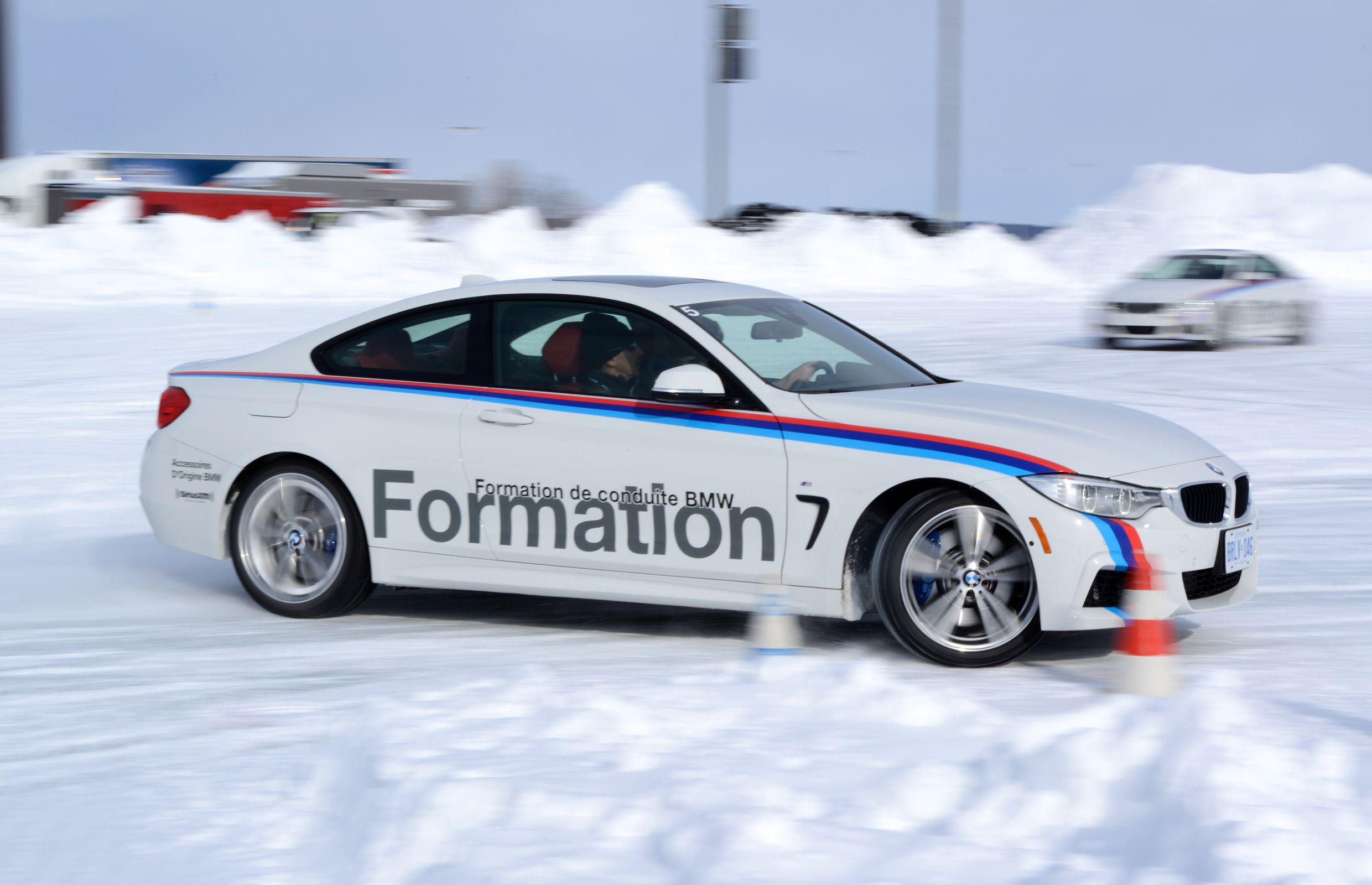 BMW helps you ace the challenge of winter driving | Driving