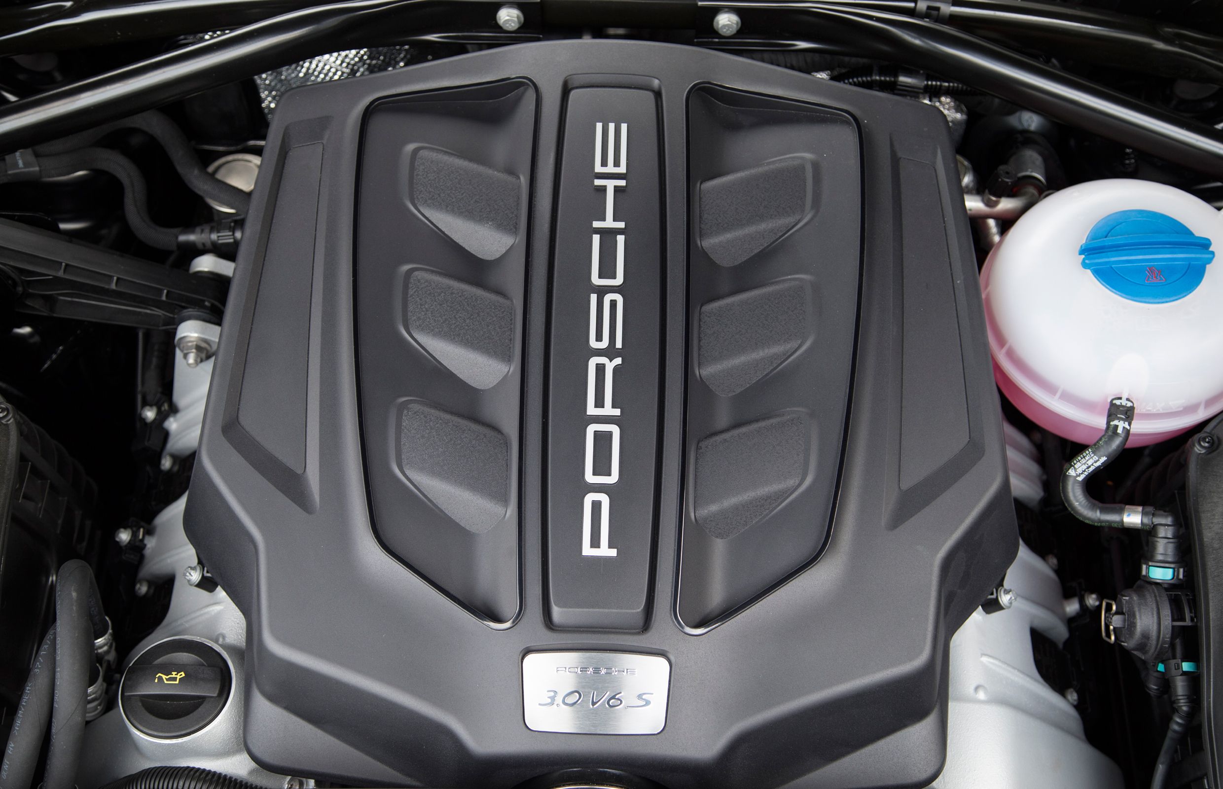 First drive: 2015 Porsche Macan | Driving