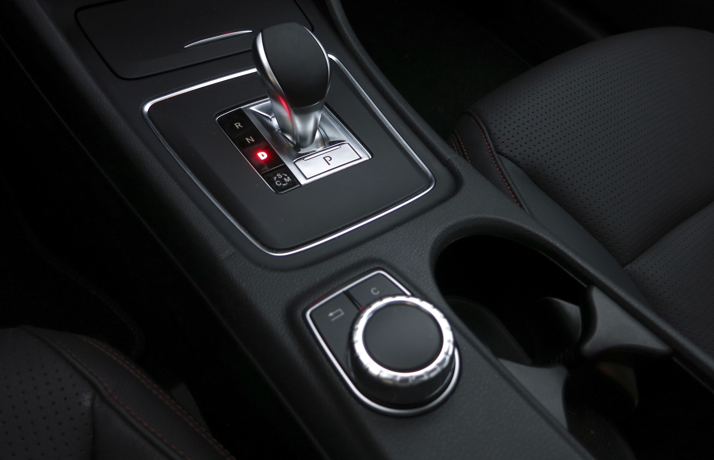 Road test: 2014 Mercedes-Benz CLA 45 AMG | Driving