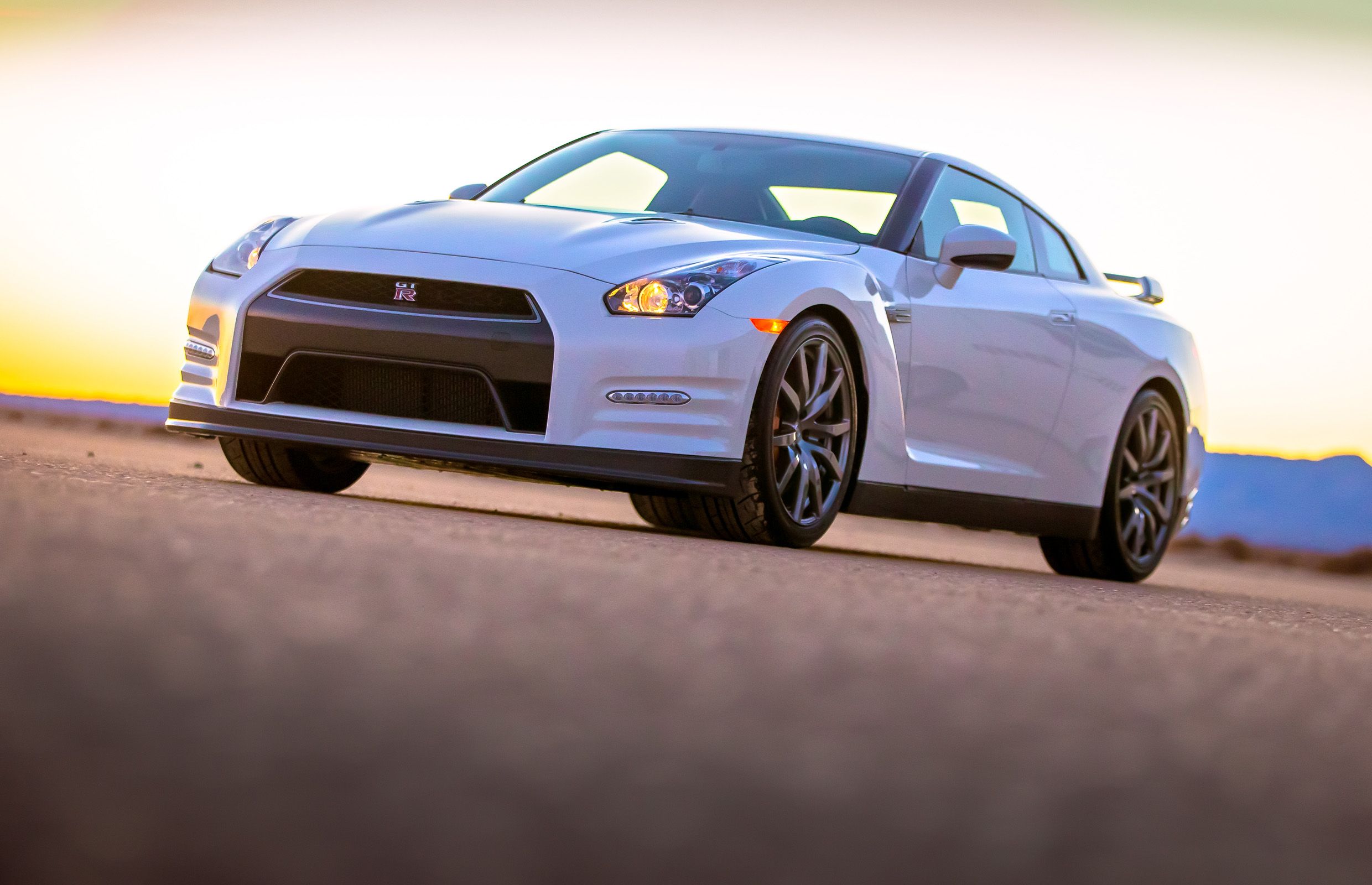 Next-generation Nissan GT-R could be an 800-hp hybrid | Driving