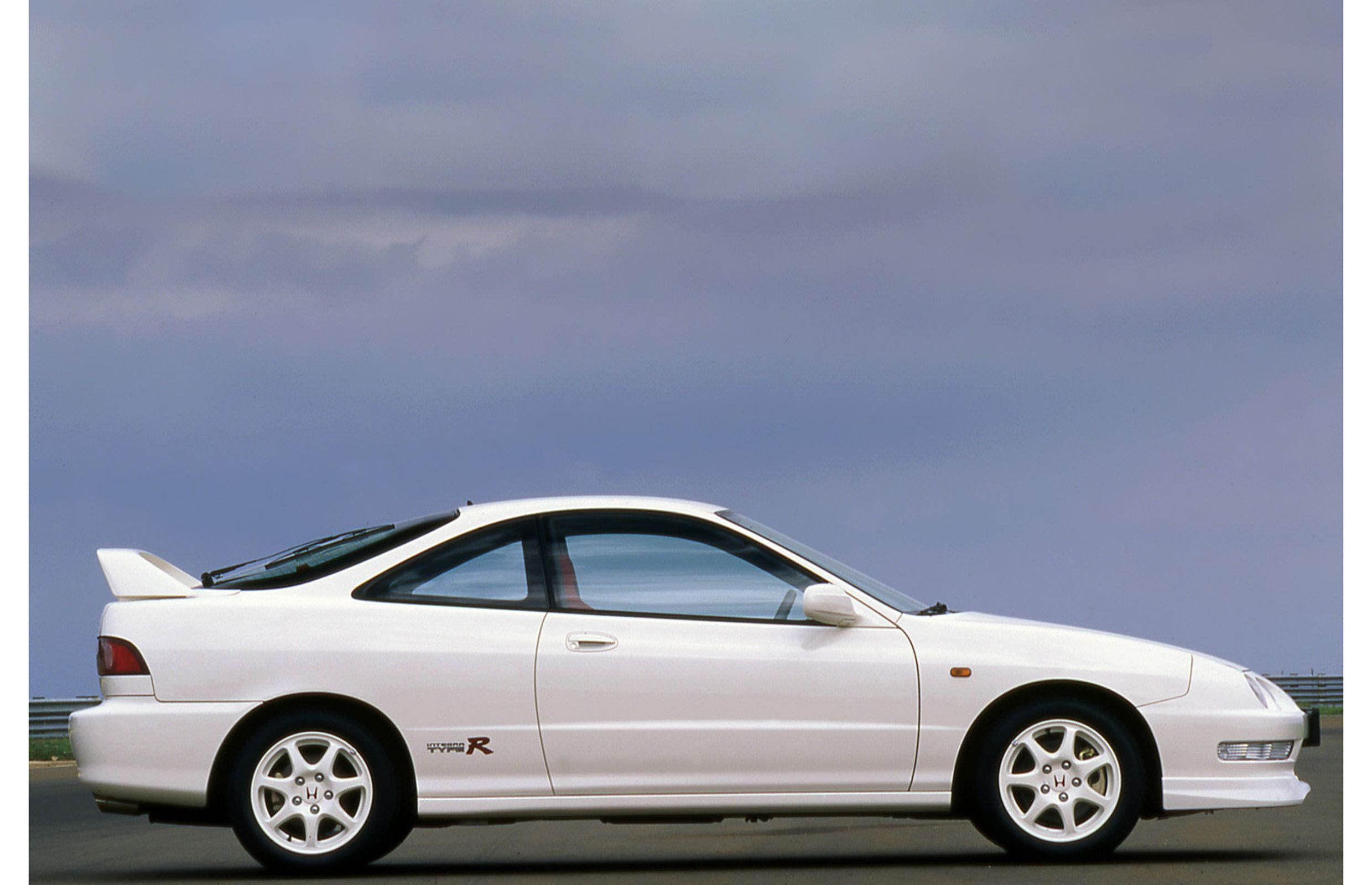 Hardcore Hondas: Looking back at the legendary Type-R | Driving