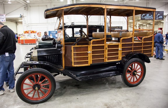 Video & gallery: Dream cars at the Spring Classic Car Auction | Driving