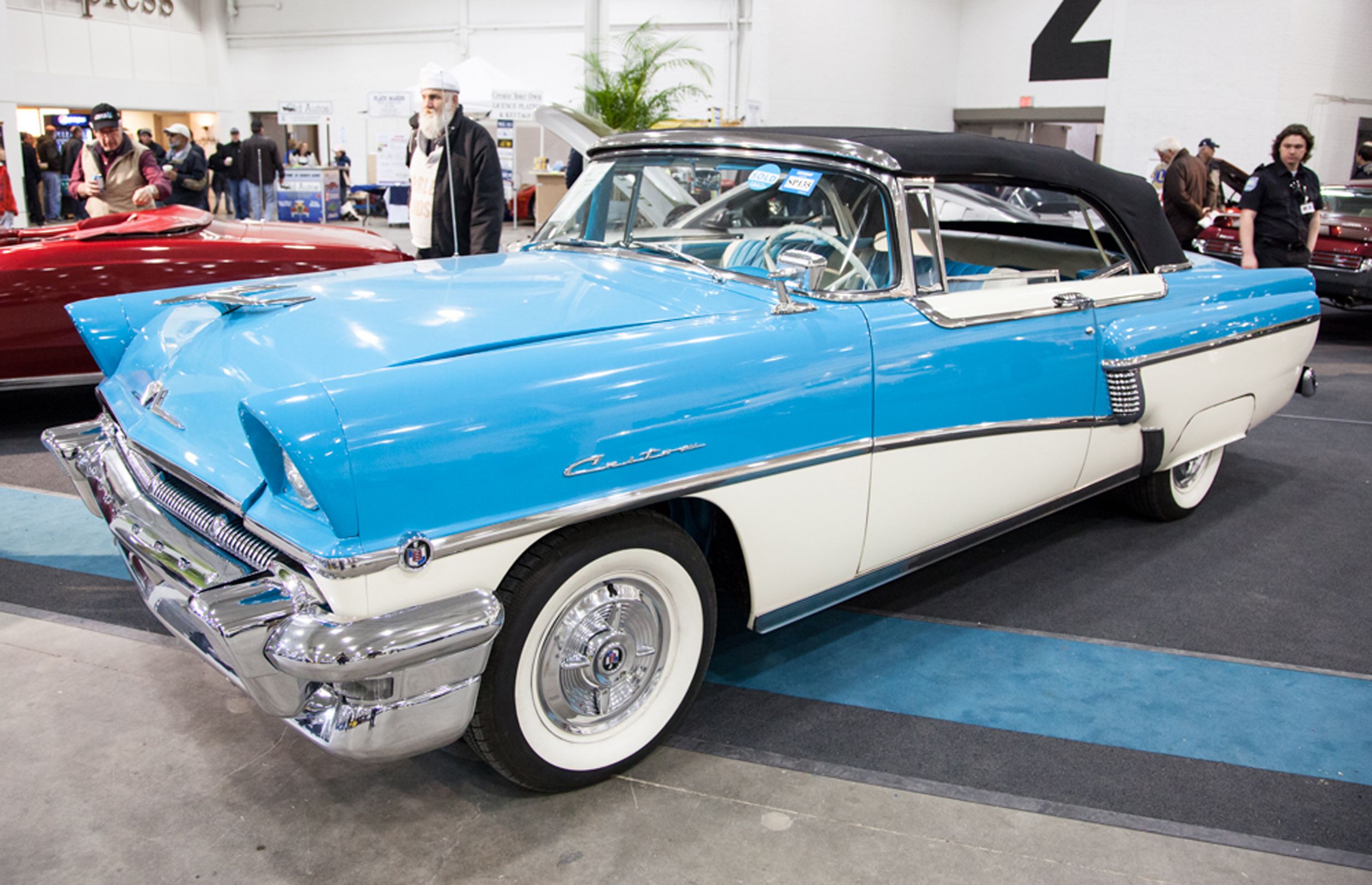 Video & gallery: Dream cars at the Spring Classic Car Auction | Driving