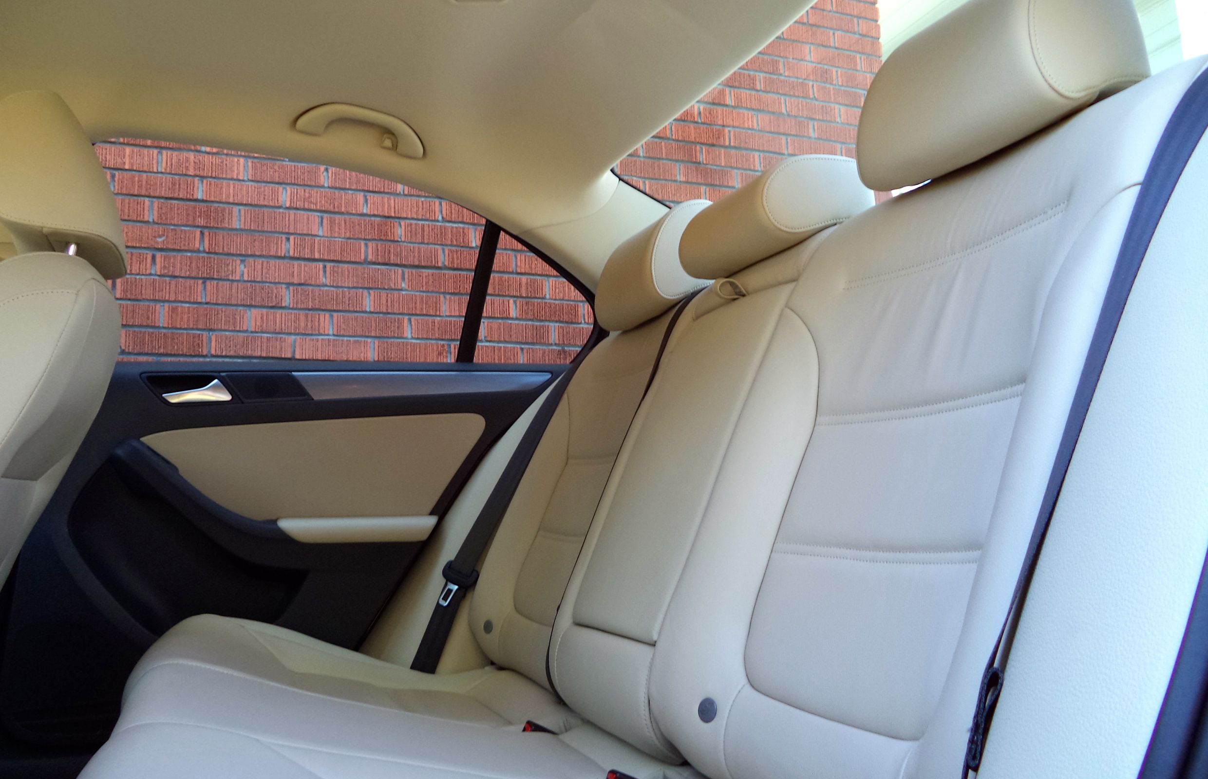 Car Review: 2014 Volkswagen Jetta 1.8 TSI Highline | Driving