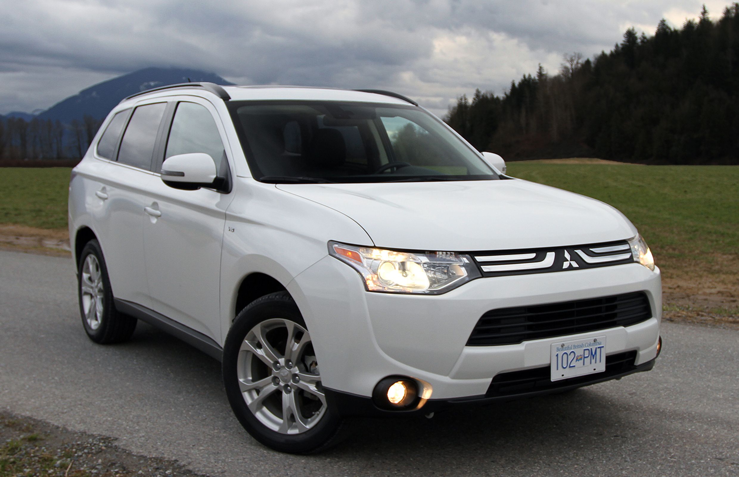 Road test: 2014 Mitsubishi Outlander | Driving