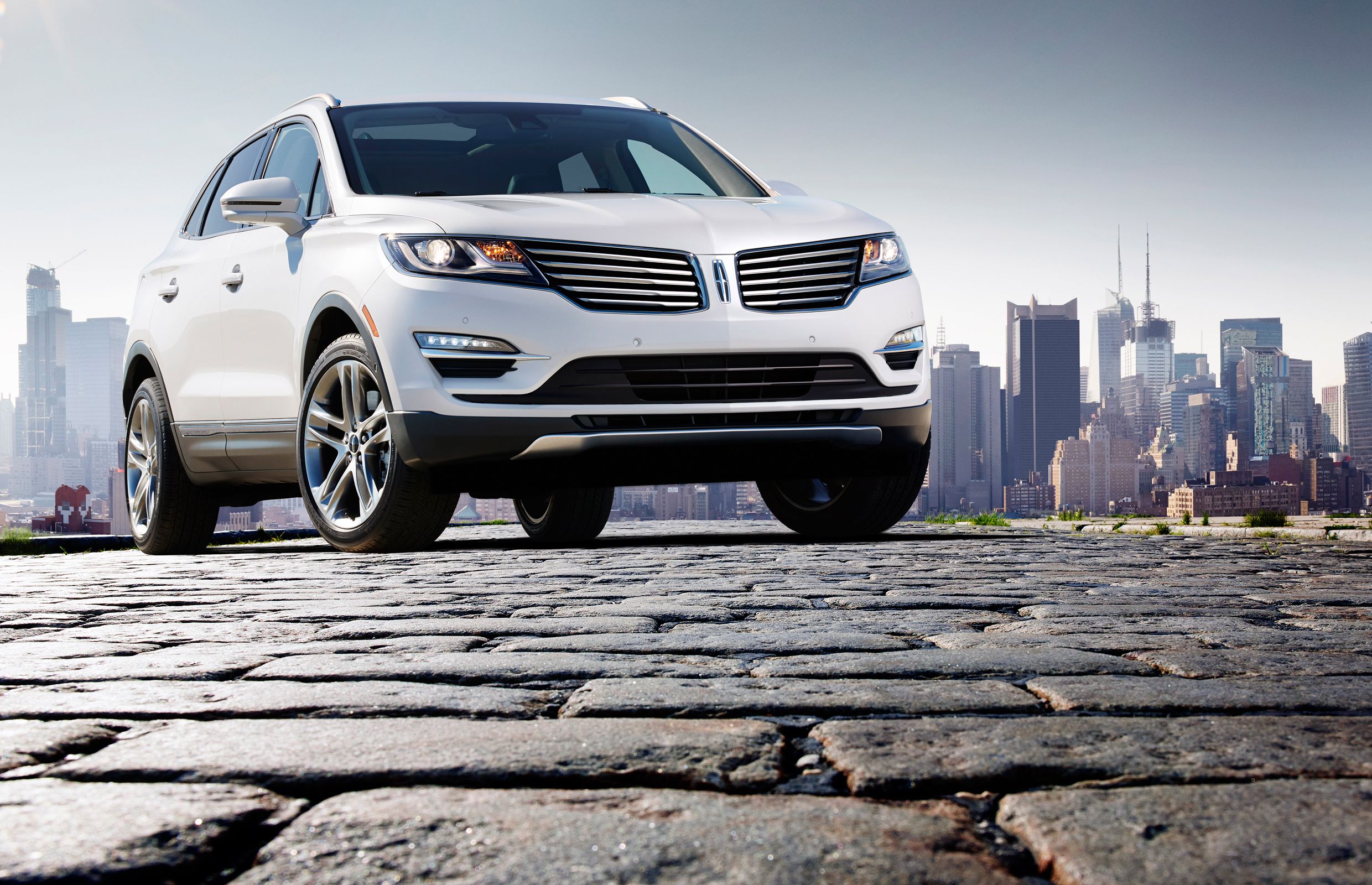 Ford to officially launch Lincoln MKC, MKZ in Chinese market | Driving