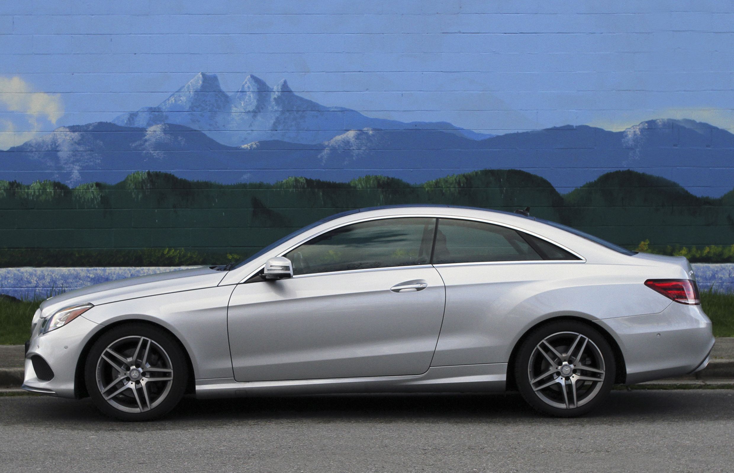 Car Review 2014 Mercedes Benz E350 Coupe Driving
