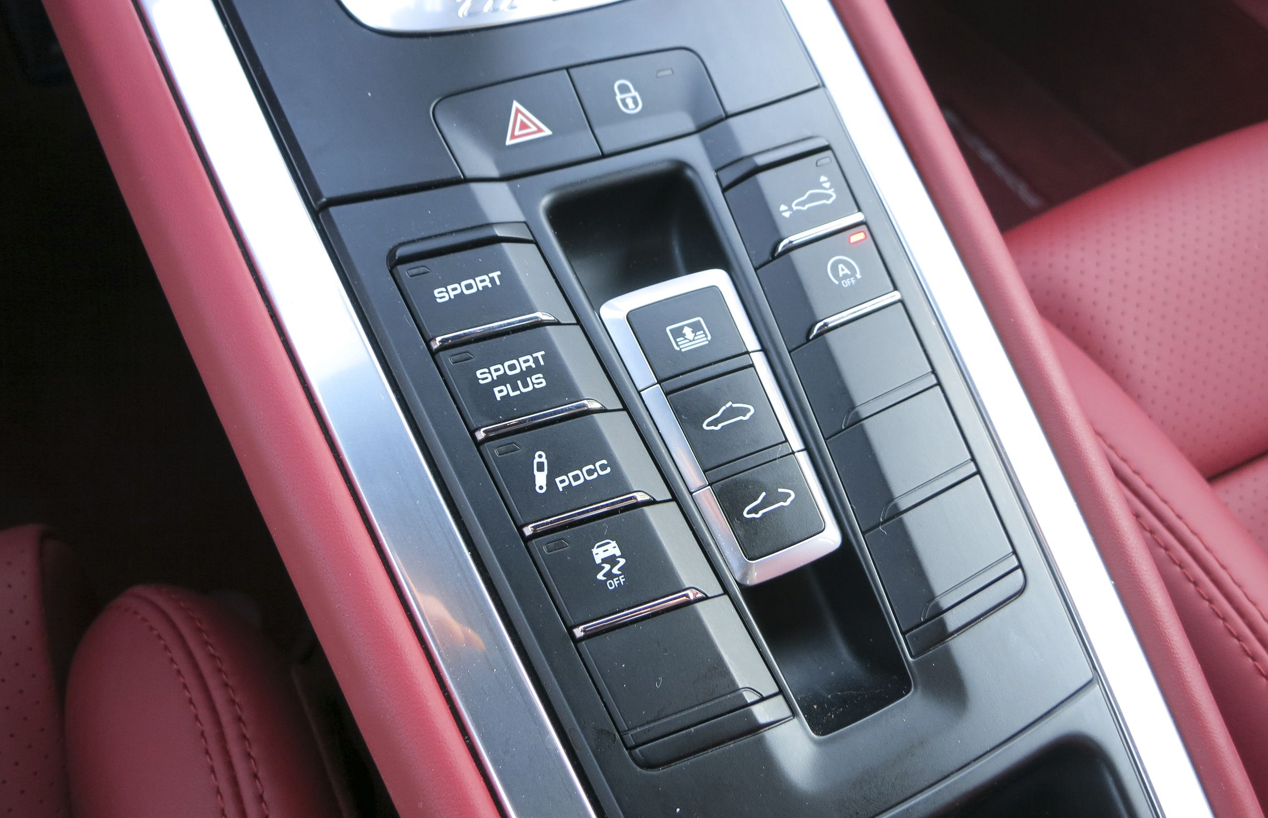 Seven modern car features that secretly drive us crazy | Driving