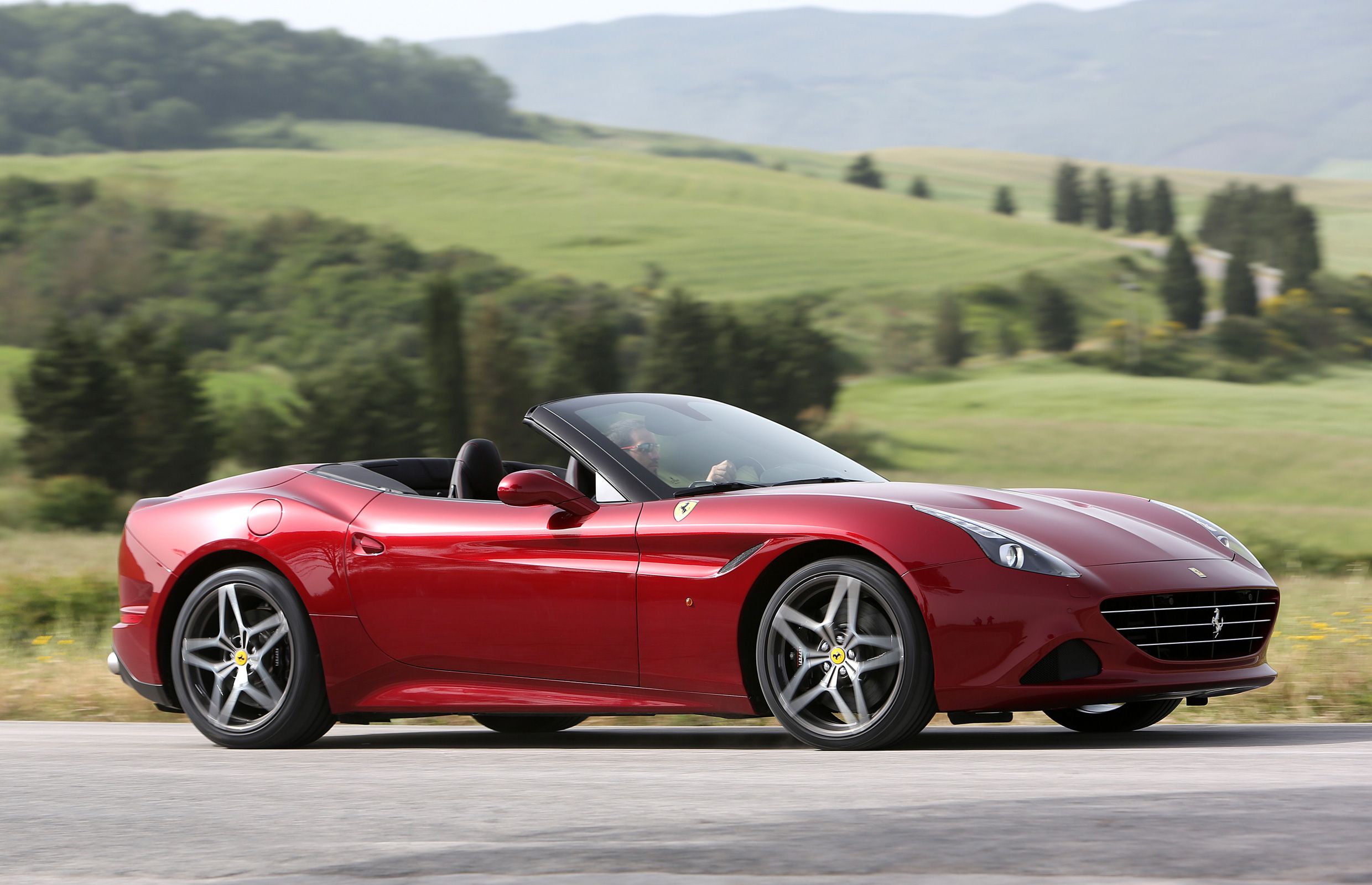 Supercar Review: 2015 Ferrari California T | Driving