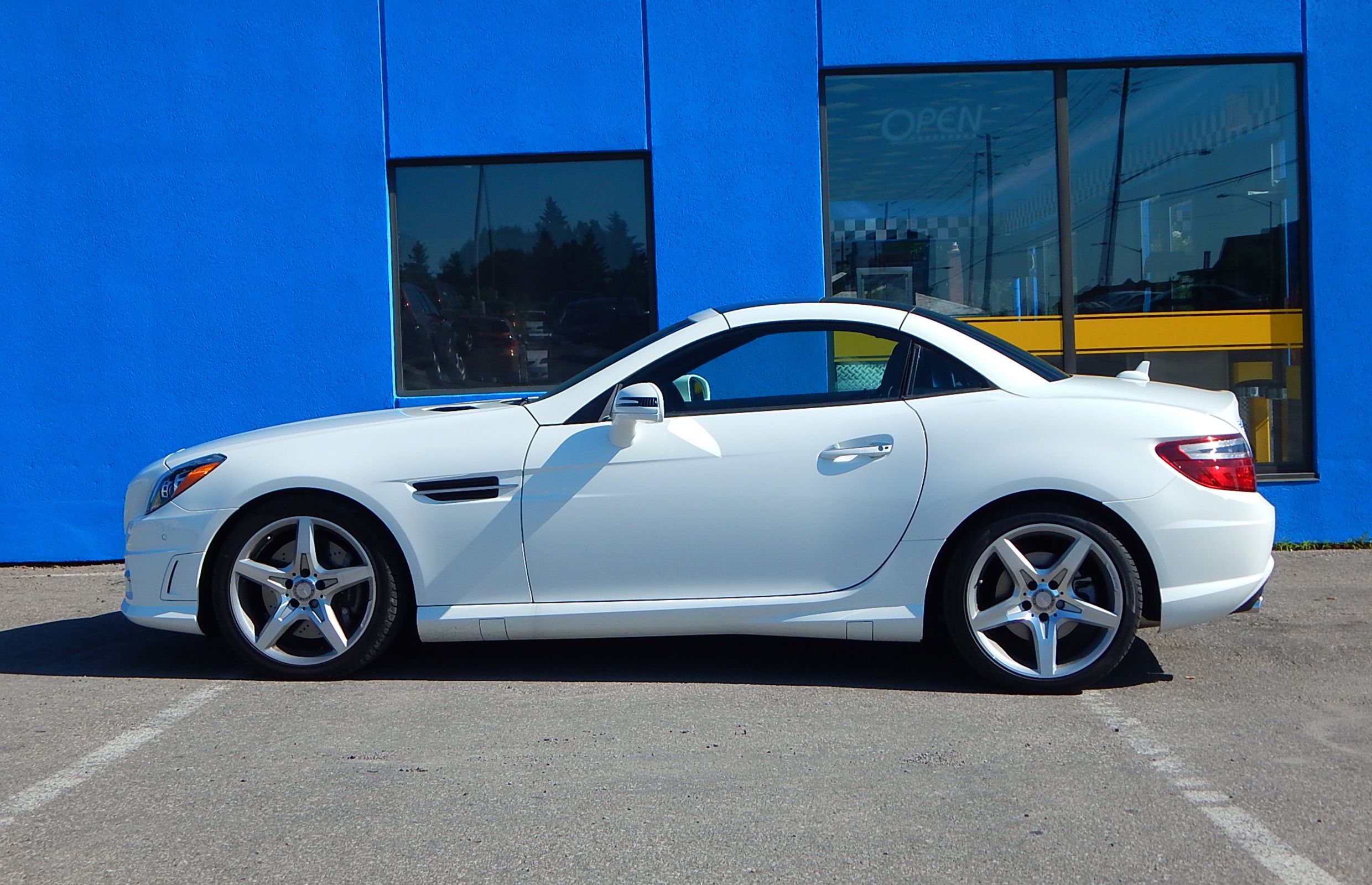 Car Review: 2014 Mercedes-Benz SLK 350 | Driving