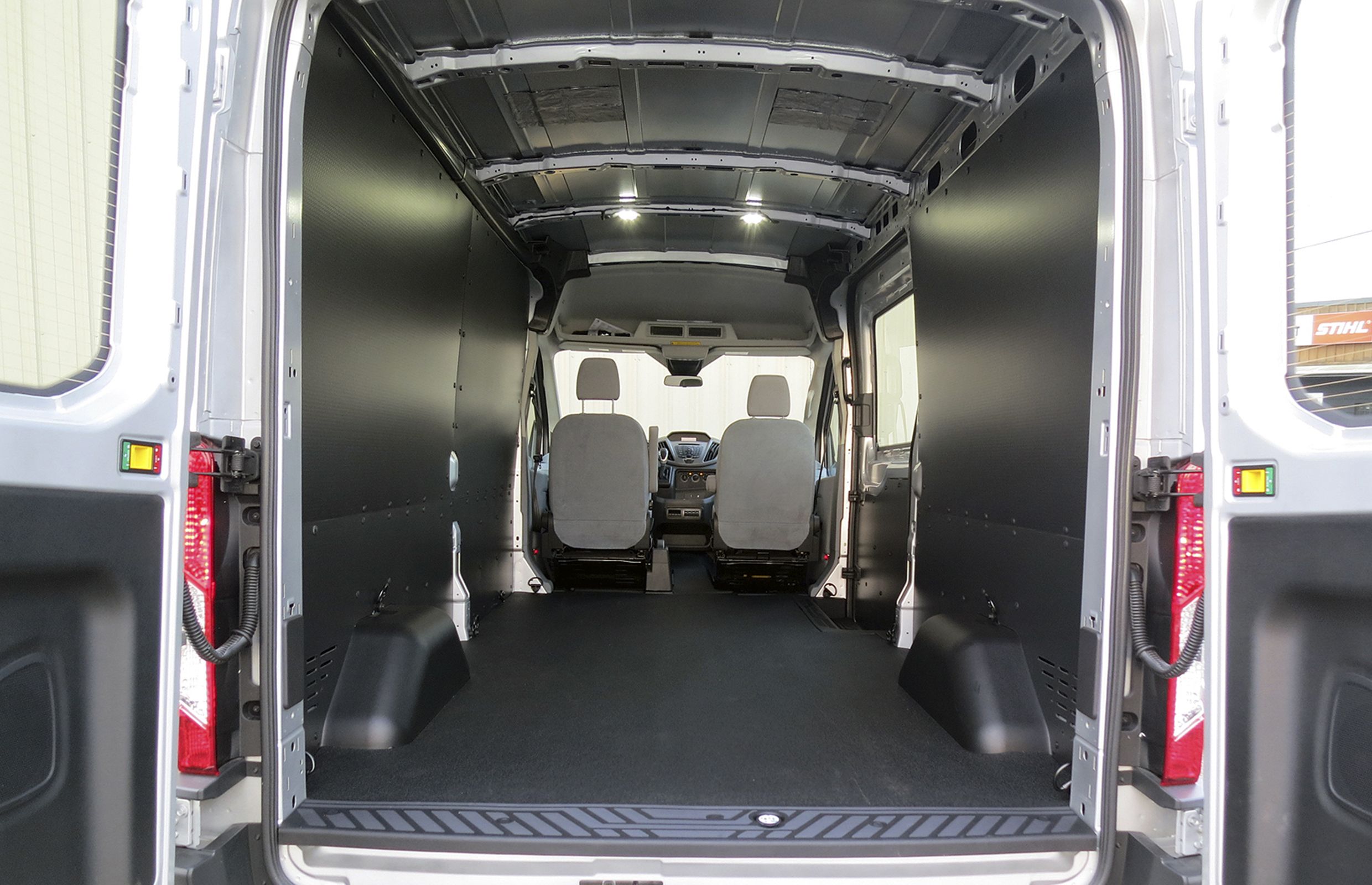 Car Review: 2014 Ford Transit Connect | Driving