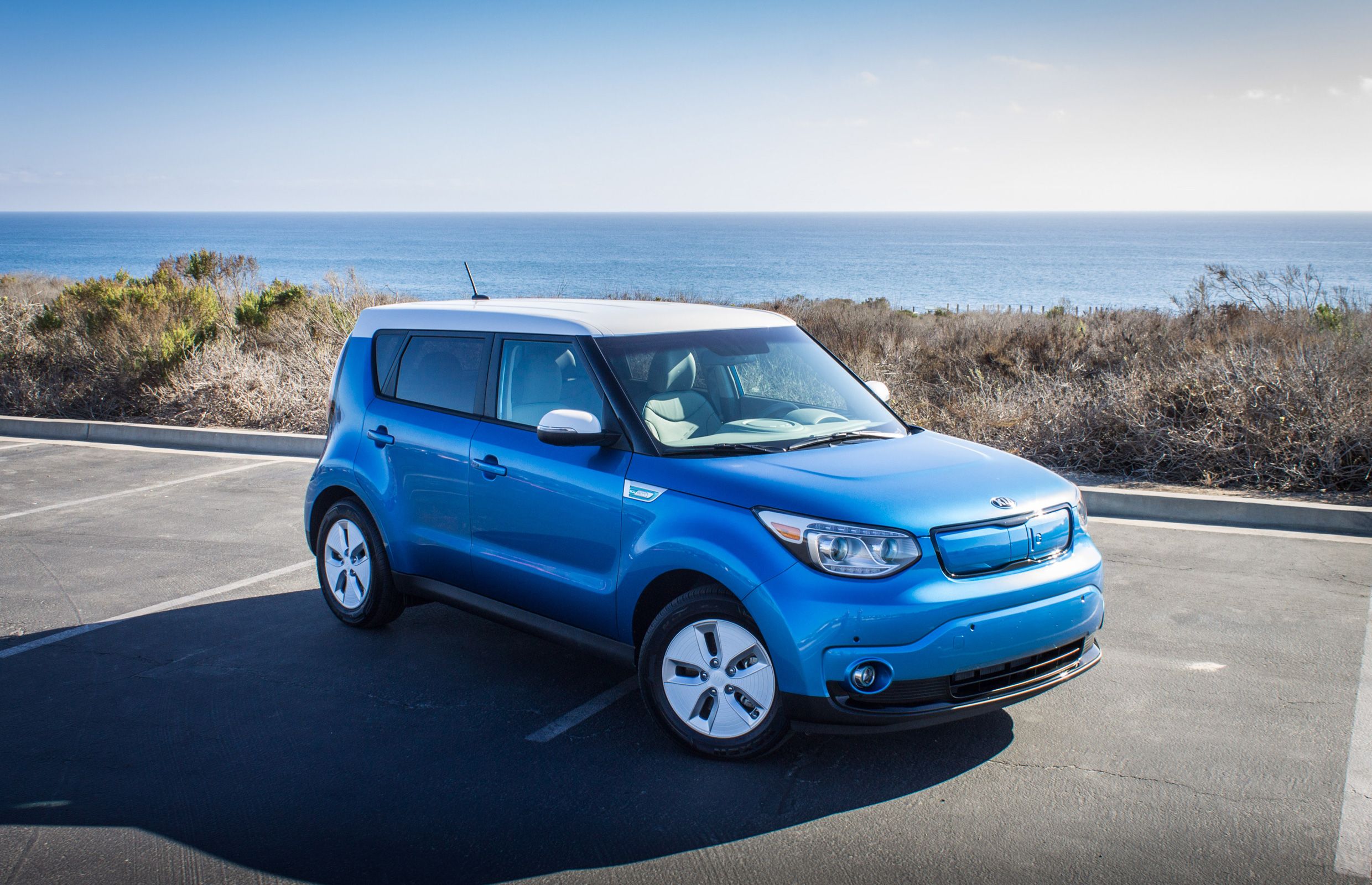 Kia Soul EVs complete successful testing of wireless charging system ...