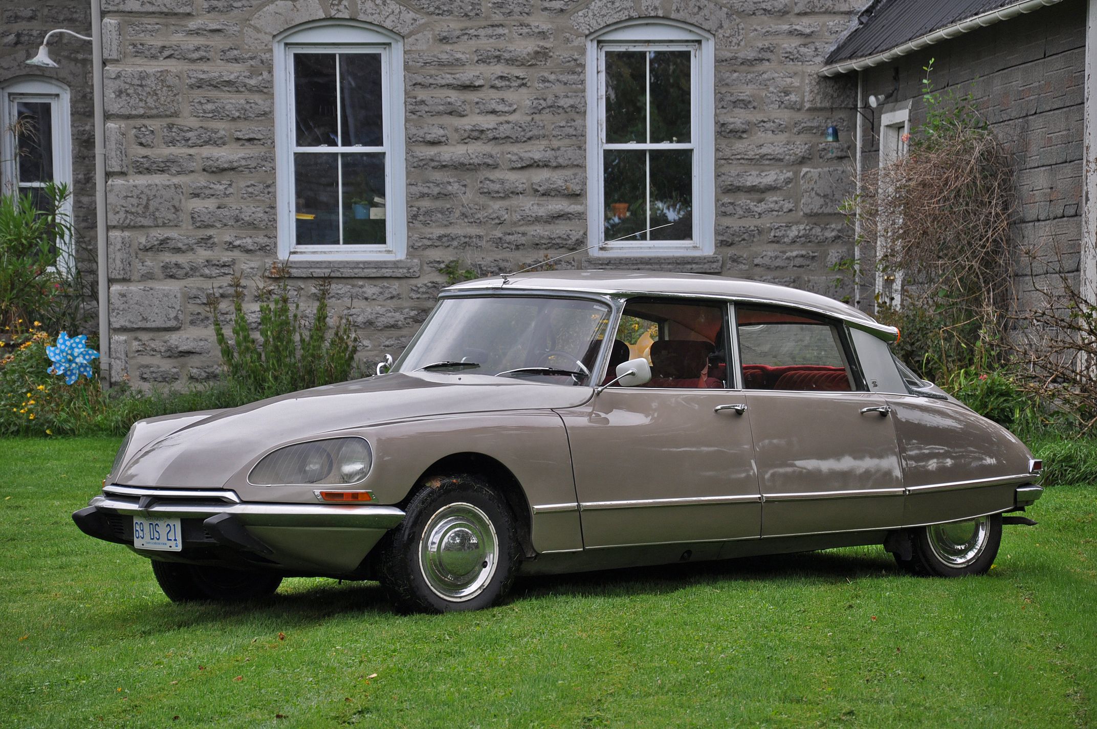 Would Canada welcome back pioneering Citroen? | Driving