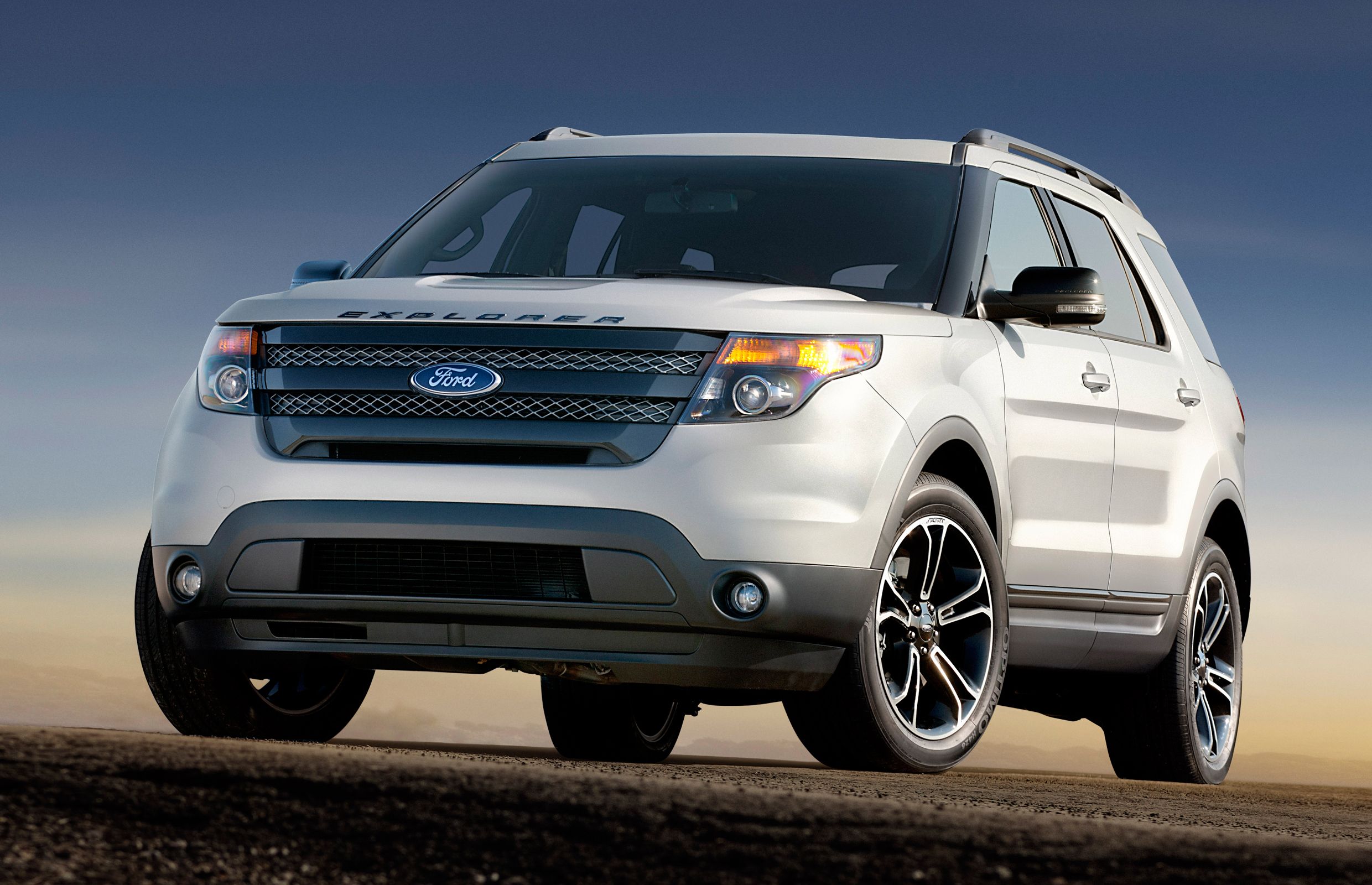 Refreshed Ford Explorer headed to L.A. Auto Show | Driving