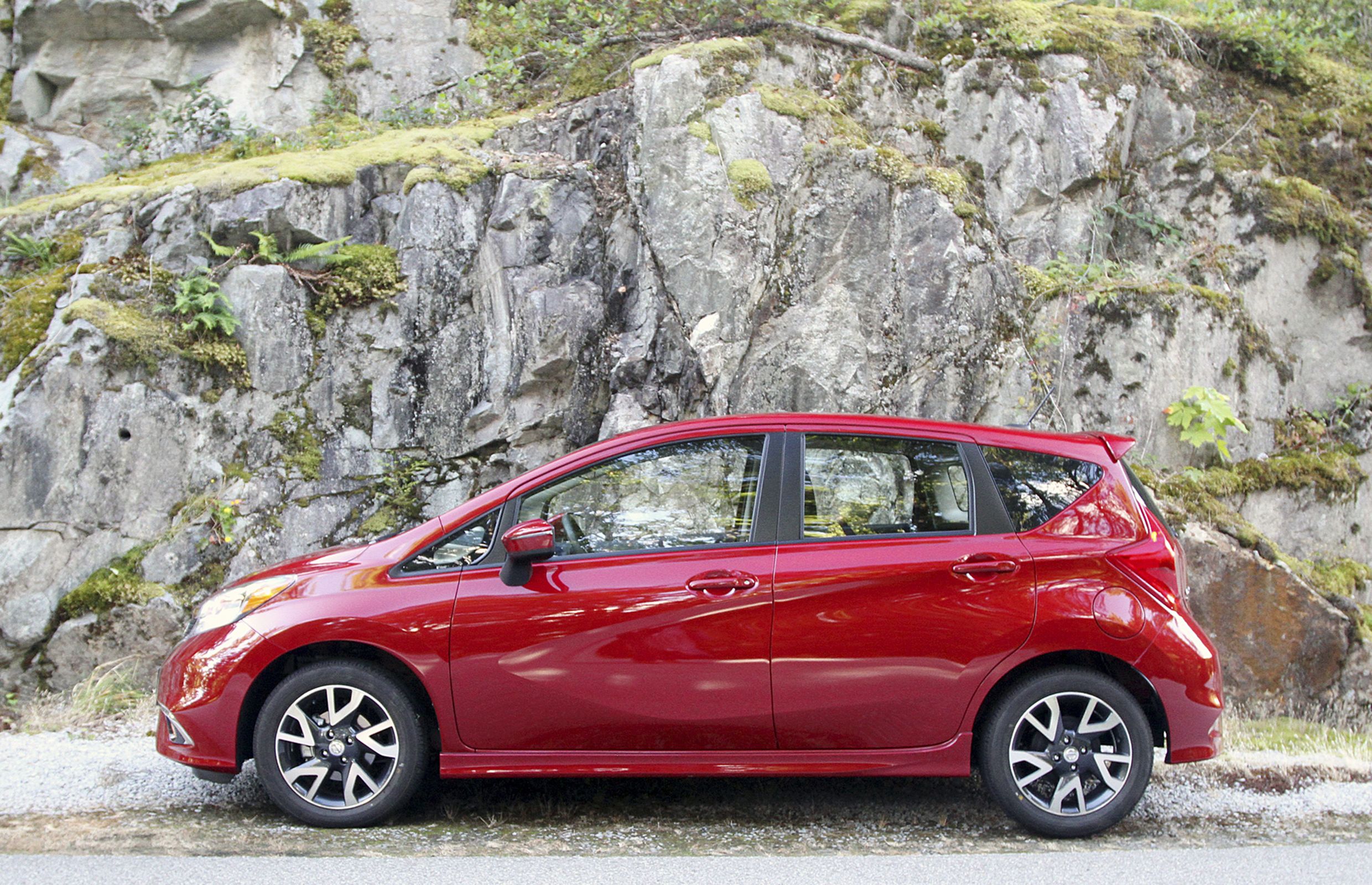 Top 10: The lightest cars you can buy in 2015 | Driving