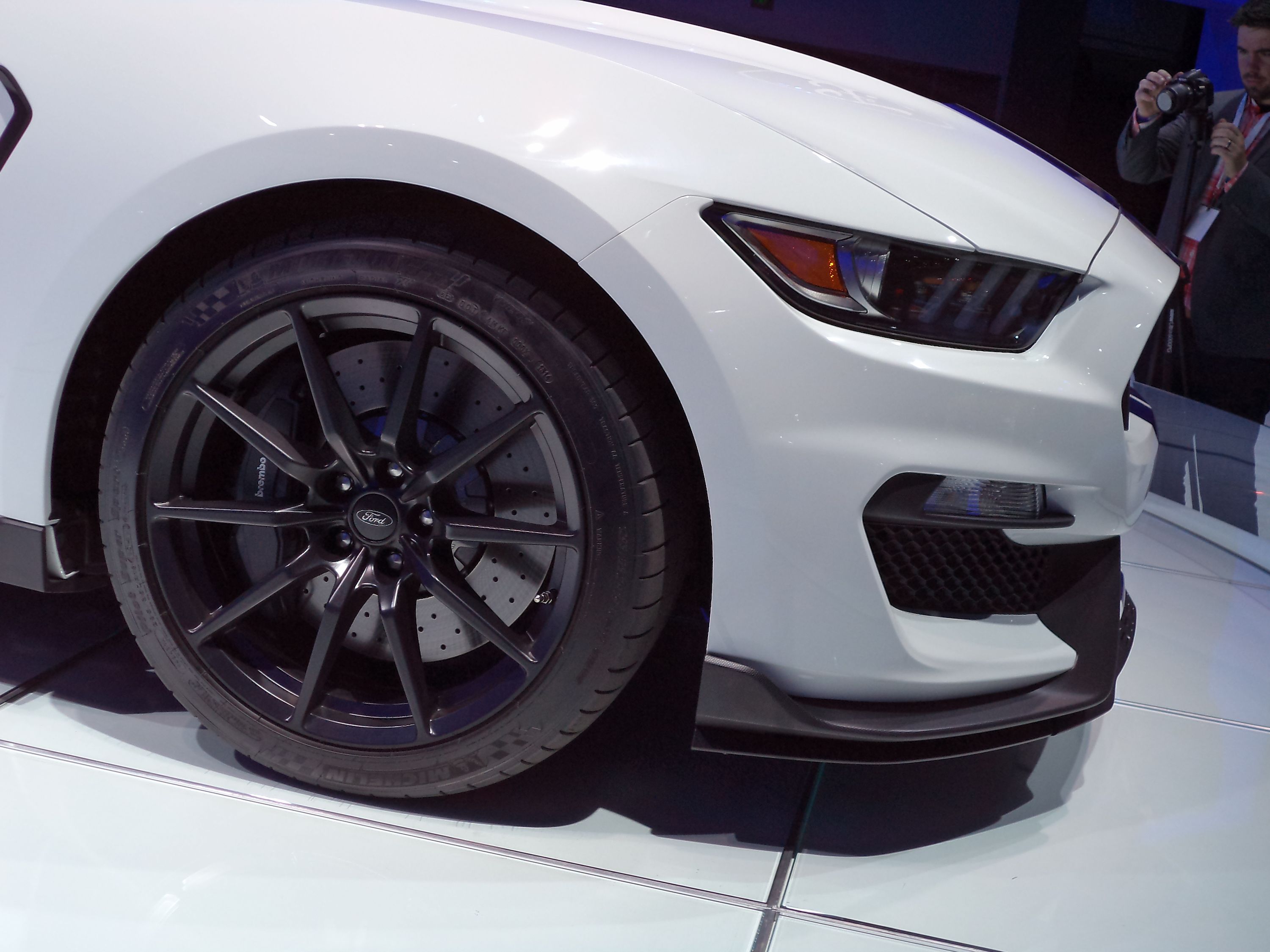 White is still the most popular colour for cars in the world: study ...