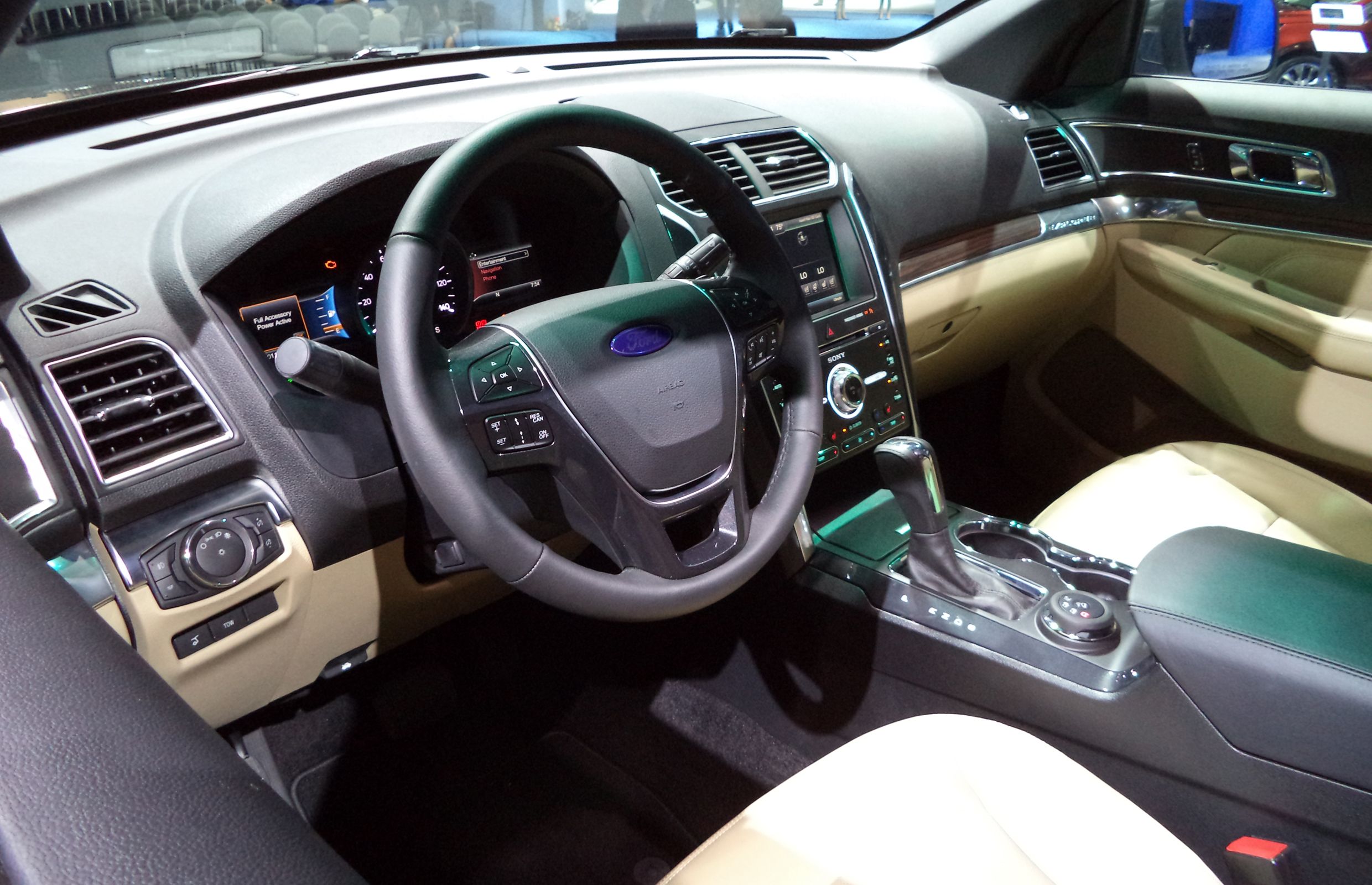 2016 Ford Explorer gets updated look, more power | Driving