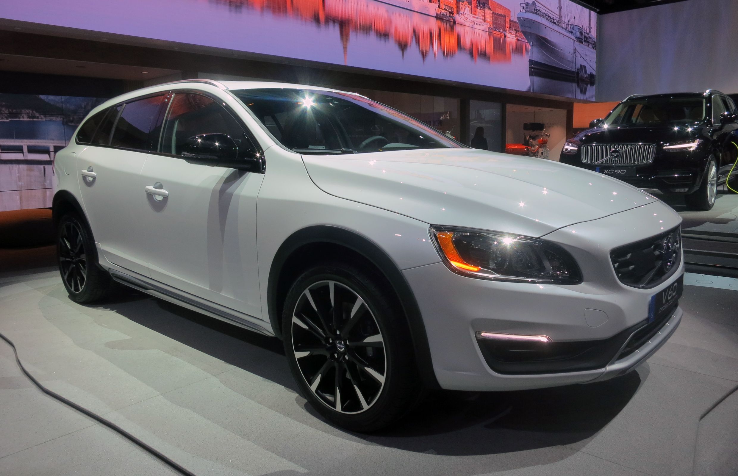 Top 10 debuts at the 2014 Los Angeles Auto Show | Driving