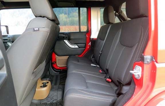 Jeep Wrangler is a solid G-Wagen imitator on a budget | Driving