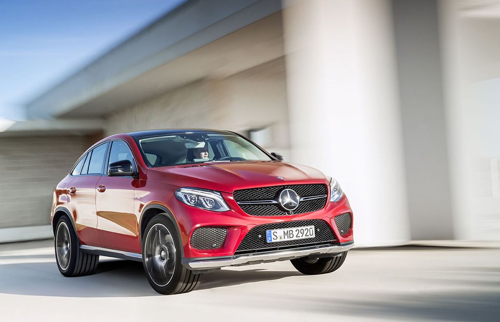 Mercedes-Benz reveals 2016 GLE 'Coupe' | Driving