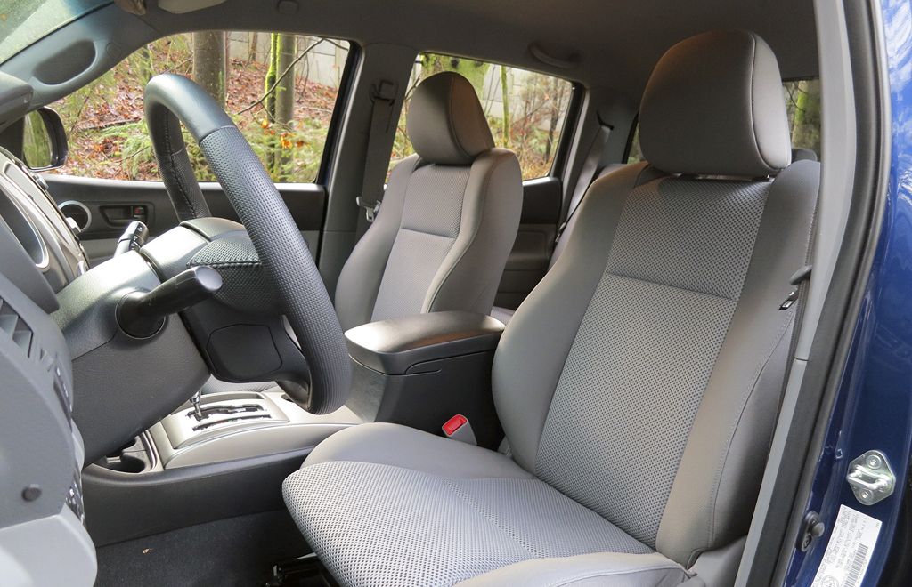 Pickup Review: 2015 Toyota Tacoma | Driving