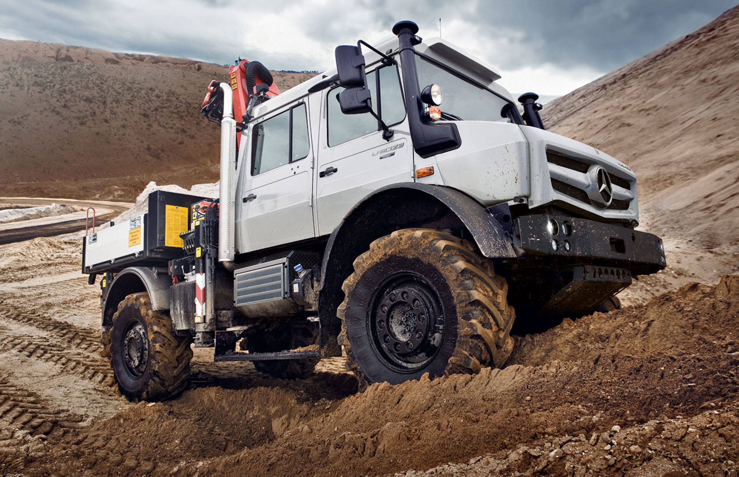 Robust Unimog a no-nonsense, do-anything beast | Driving