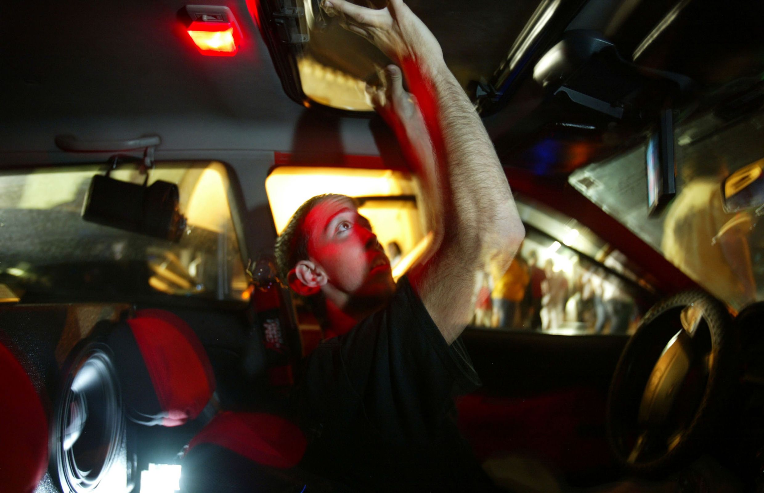 Beware of shoddy install jobs on aftermarket car accessories | Driving