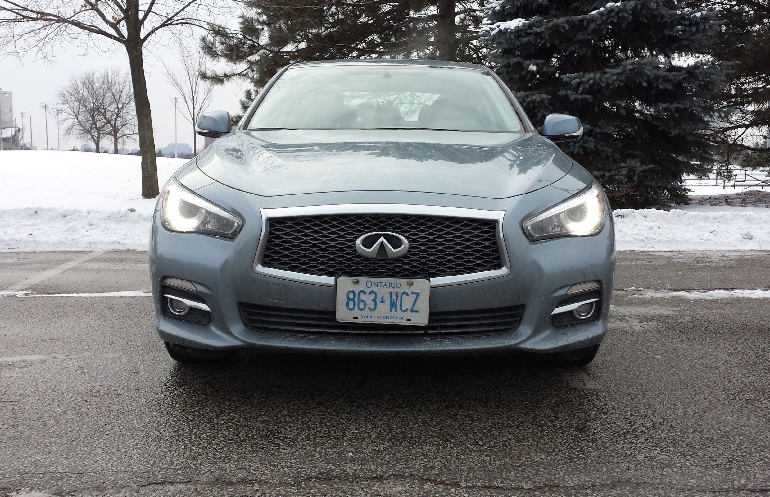 Car Review: 2015 Infiniti Q50 AWD | Driving