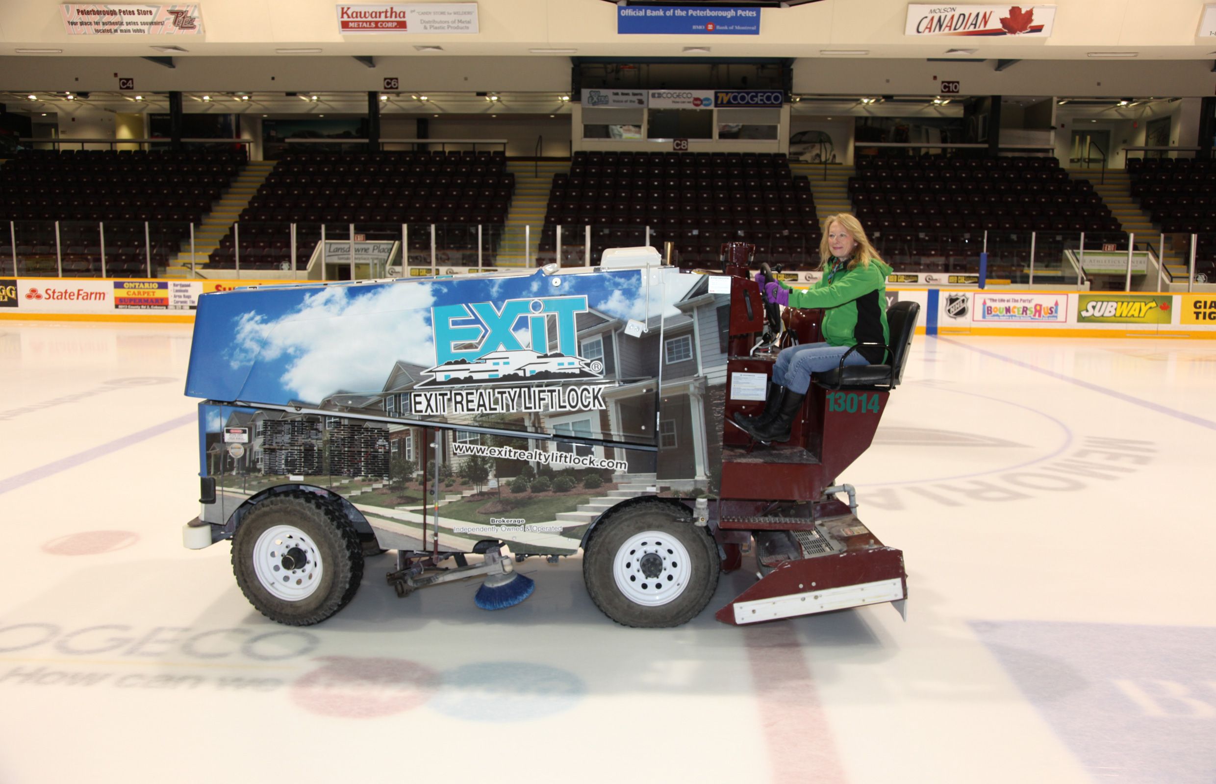Living the Canadian dream driving a Zamboni machine | Driving