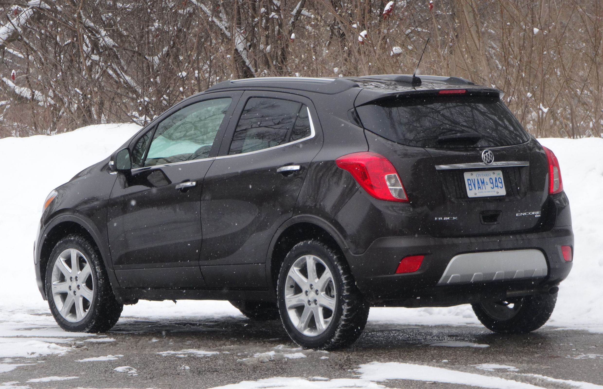 SUV Review: 2015 Buick Encore AWD Premium | Driving