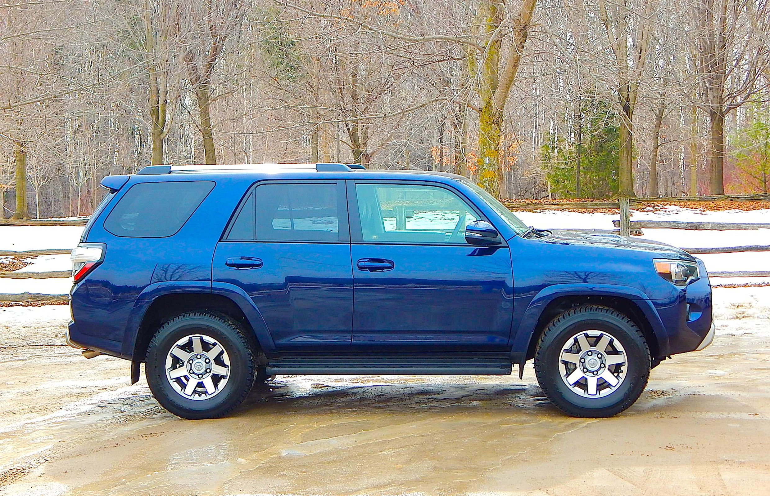 SUV Review: 2015 Toyota 4Runner Trail Edition | Driving