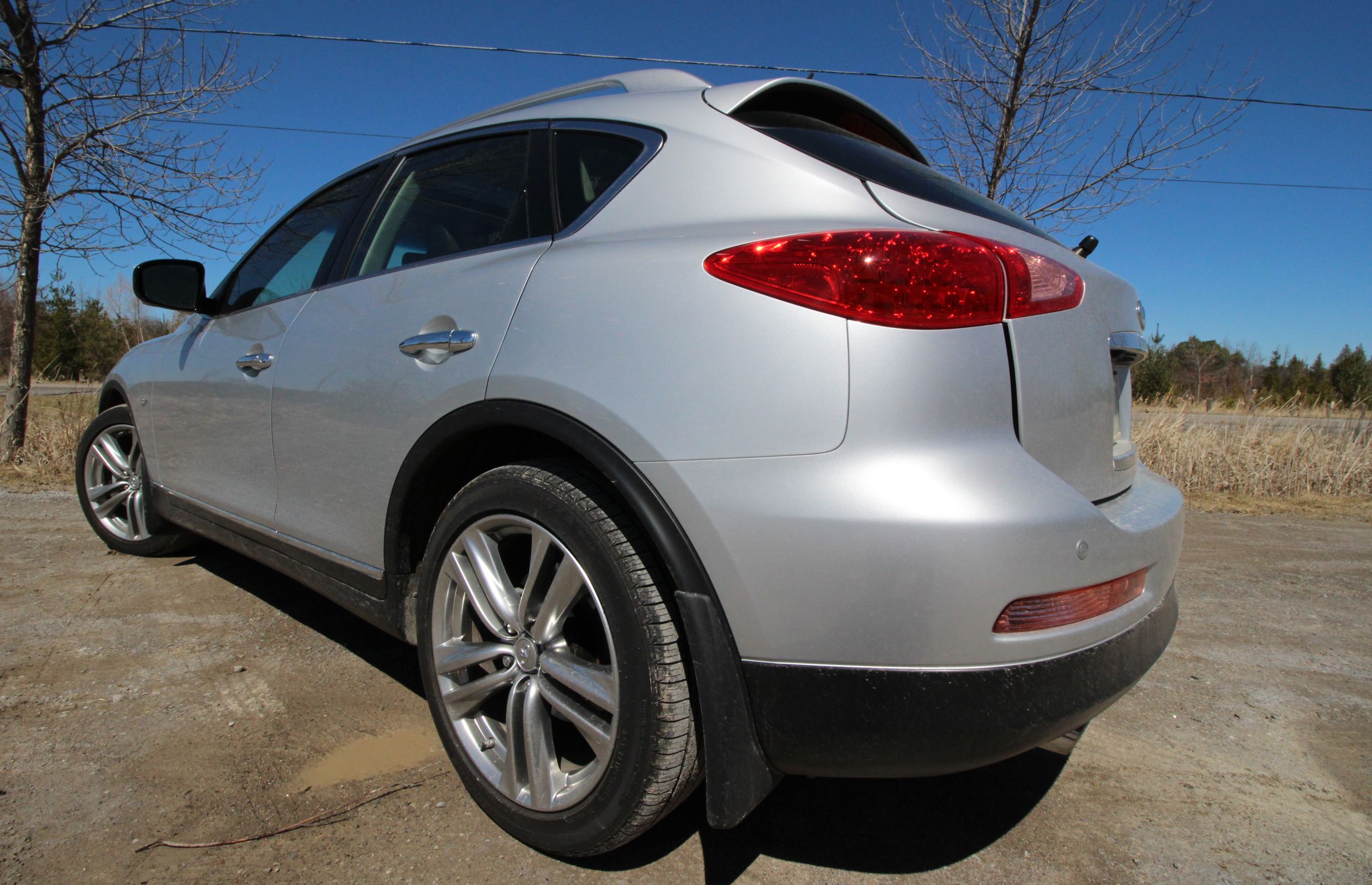 SUV Review: 2015 Infiniti QX50 | Driving