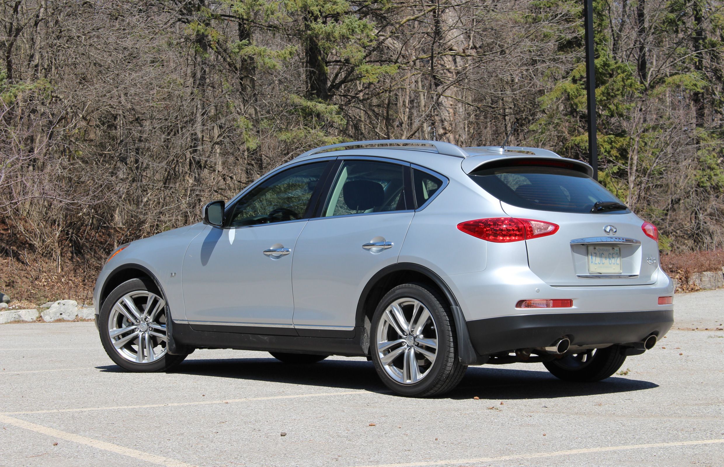 SUV Review: 2015 Infiniti QX50 | Driving