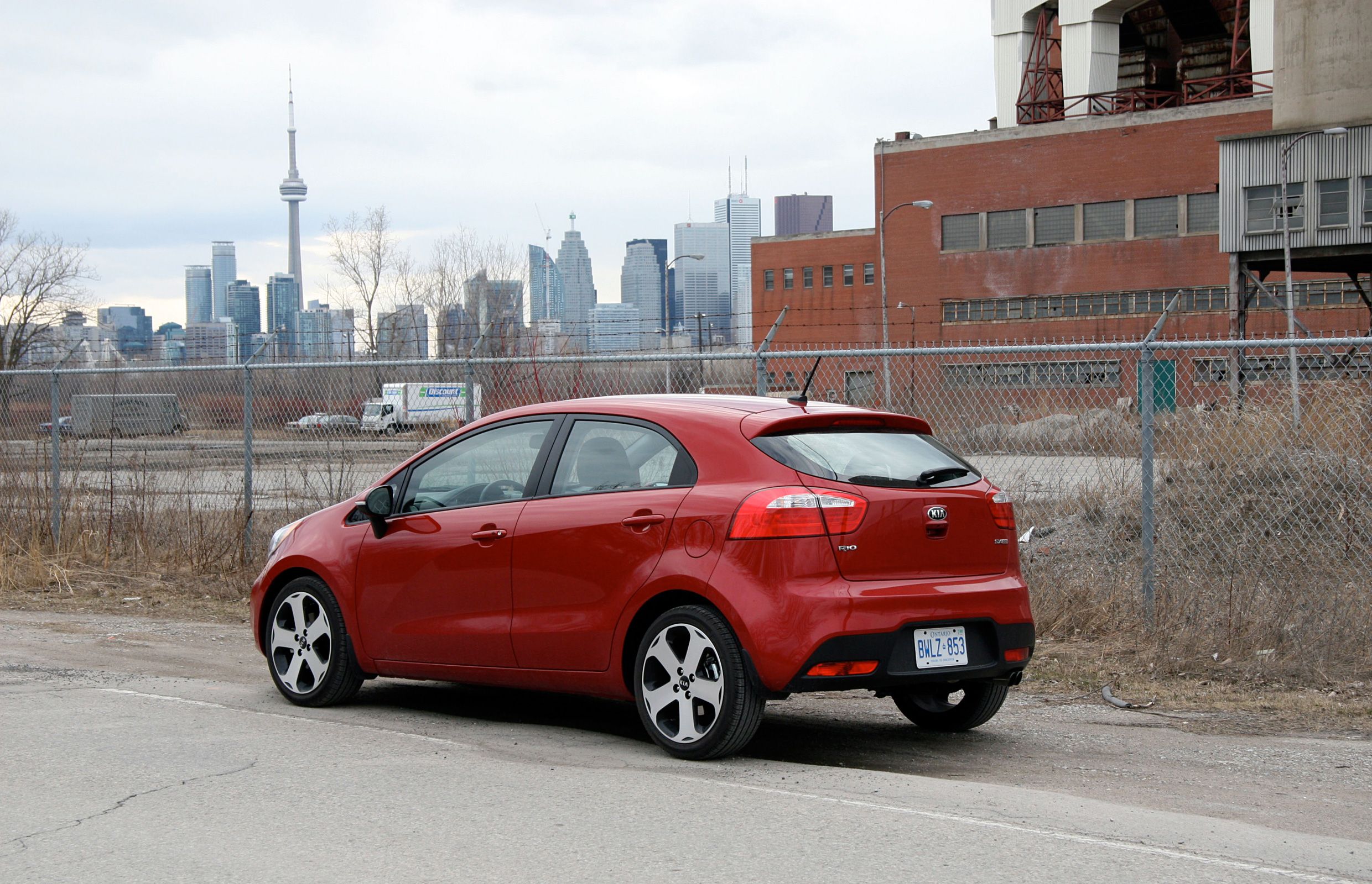 Car Review: 2015 Kia Rio 5 SX | Driving