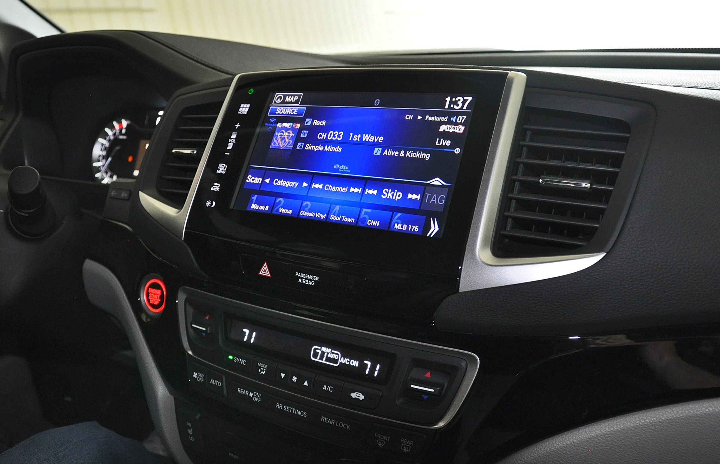 Seven little things carmakers do that drive us nuts | Driving