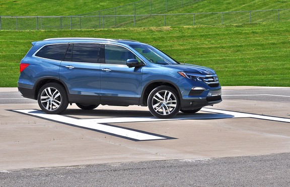 First Drive: 2016 Honda Pilot | Driving