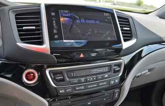 First Drive: 2016 Honda Pilot | Driving