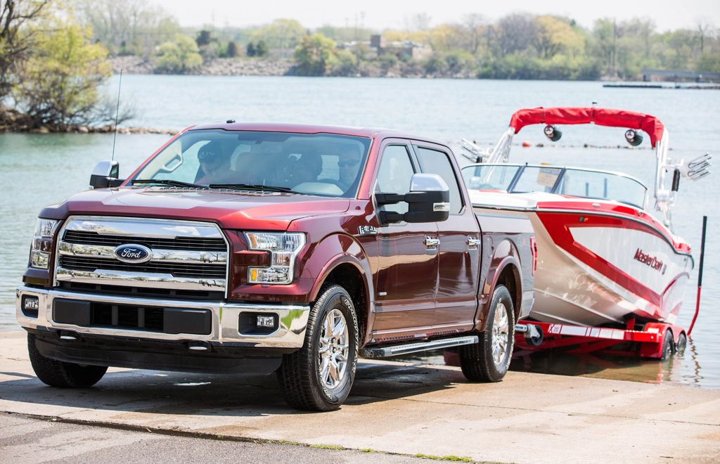 2016 Ford F-150 will help you automatically back up a trailer | Driving