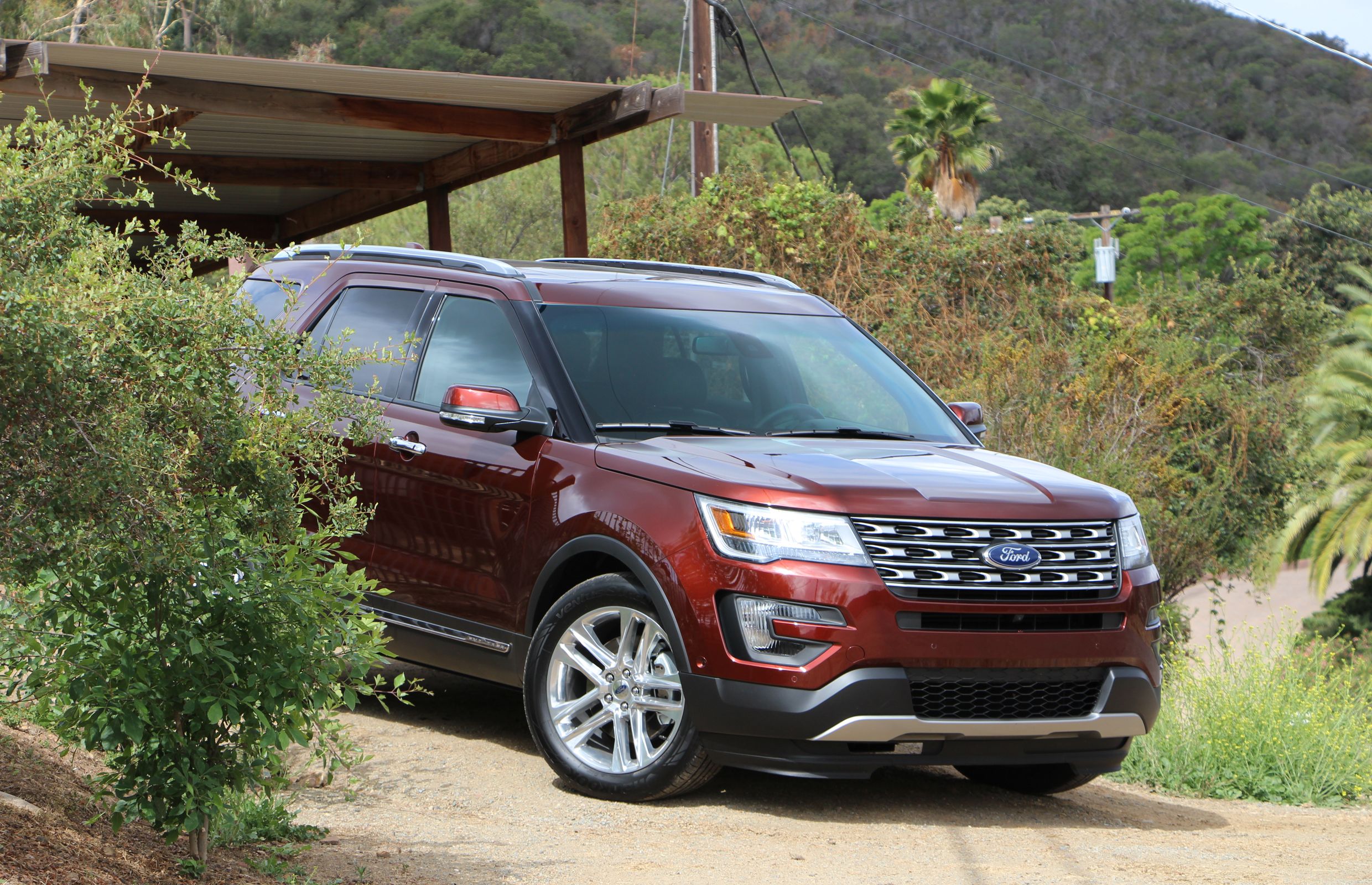 First Drive: 2016 Ford Explorer | Driving