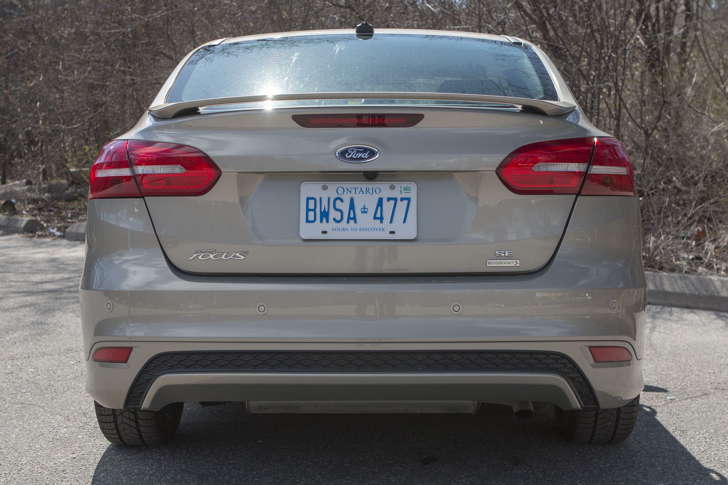 Car Review: 2015 Ford Focus SE | Driving