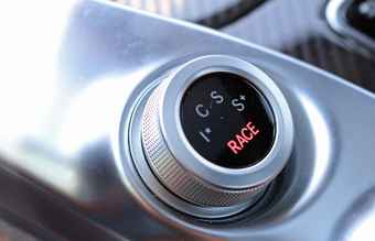 2016 Mercedes-AMG GT S pushes all the right buttons | Driving