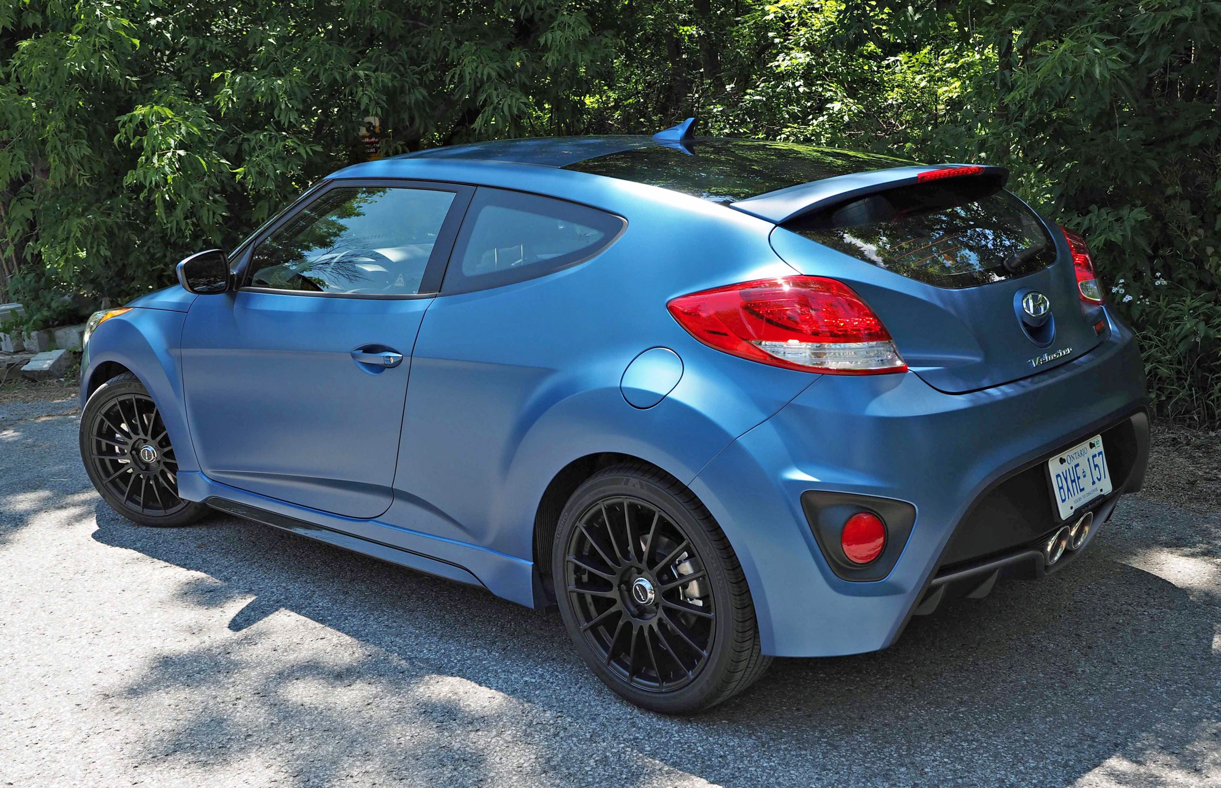 Car Review: 2016 Hyundai Veloster Rally Edition | Driving